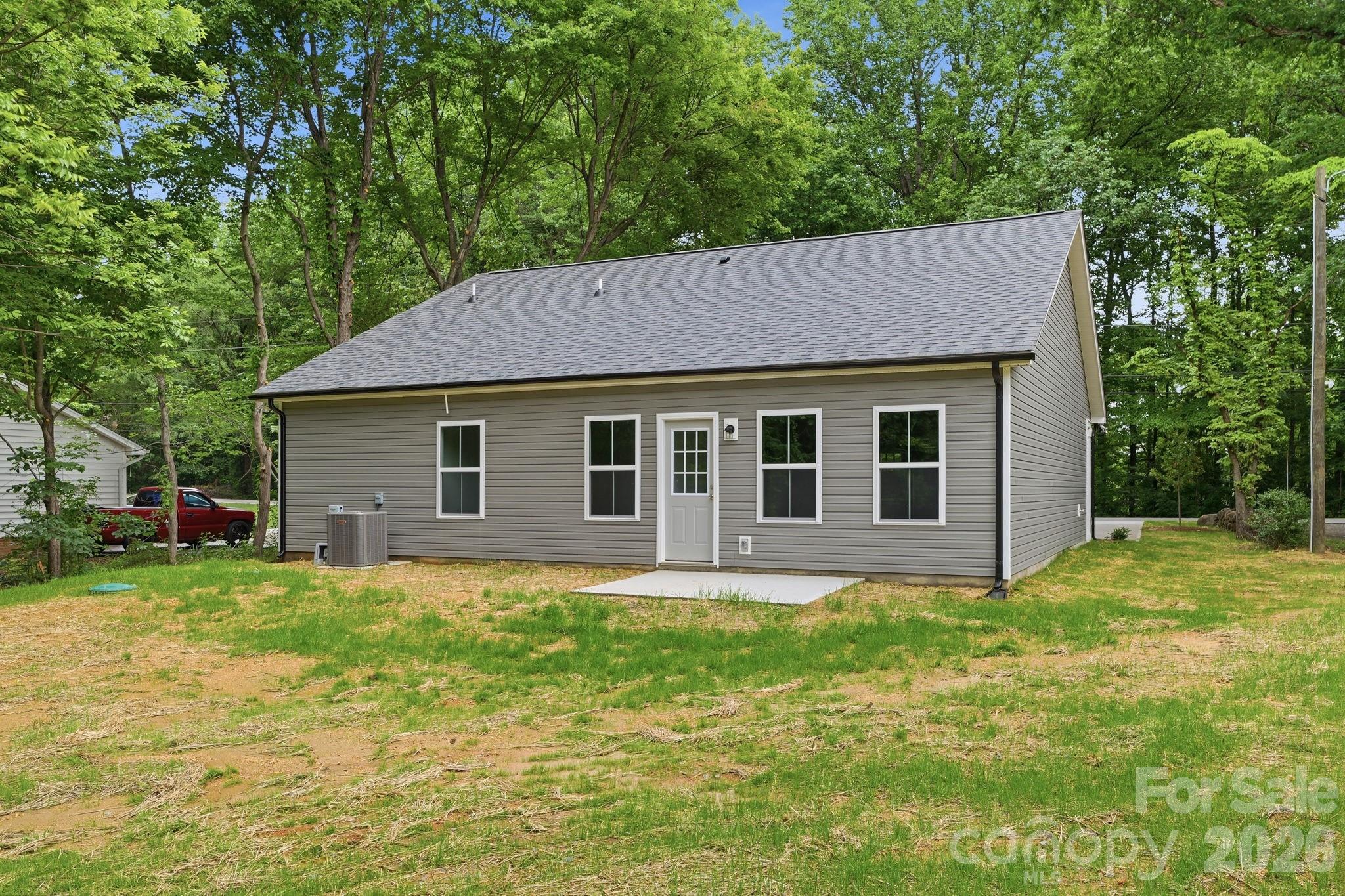 Photo 21 of 2021 Hart Road, Charlotte, NC