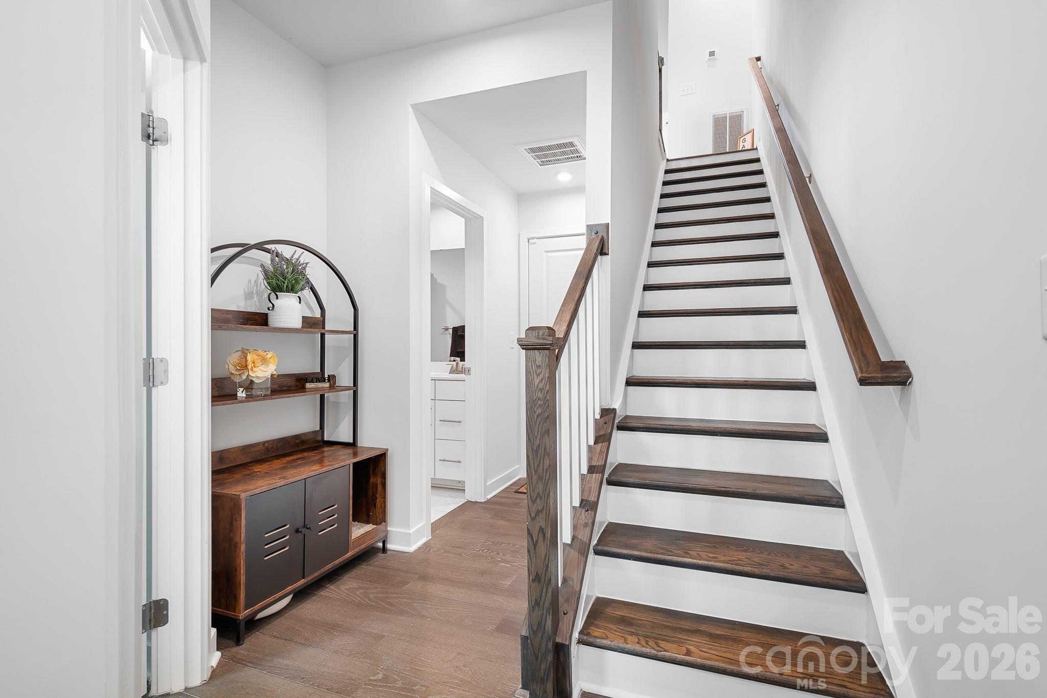 Photo 7 of 1226 Gleason Way, Charlotte, NC