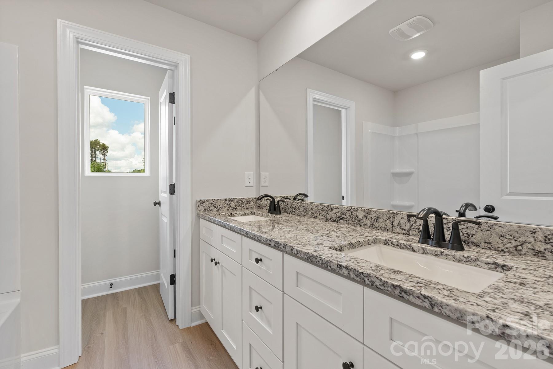 Photo 23 of 6602 Fairford Drive, Charlotte, NC