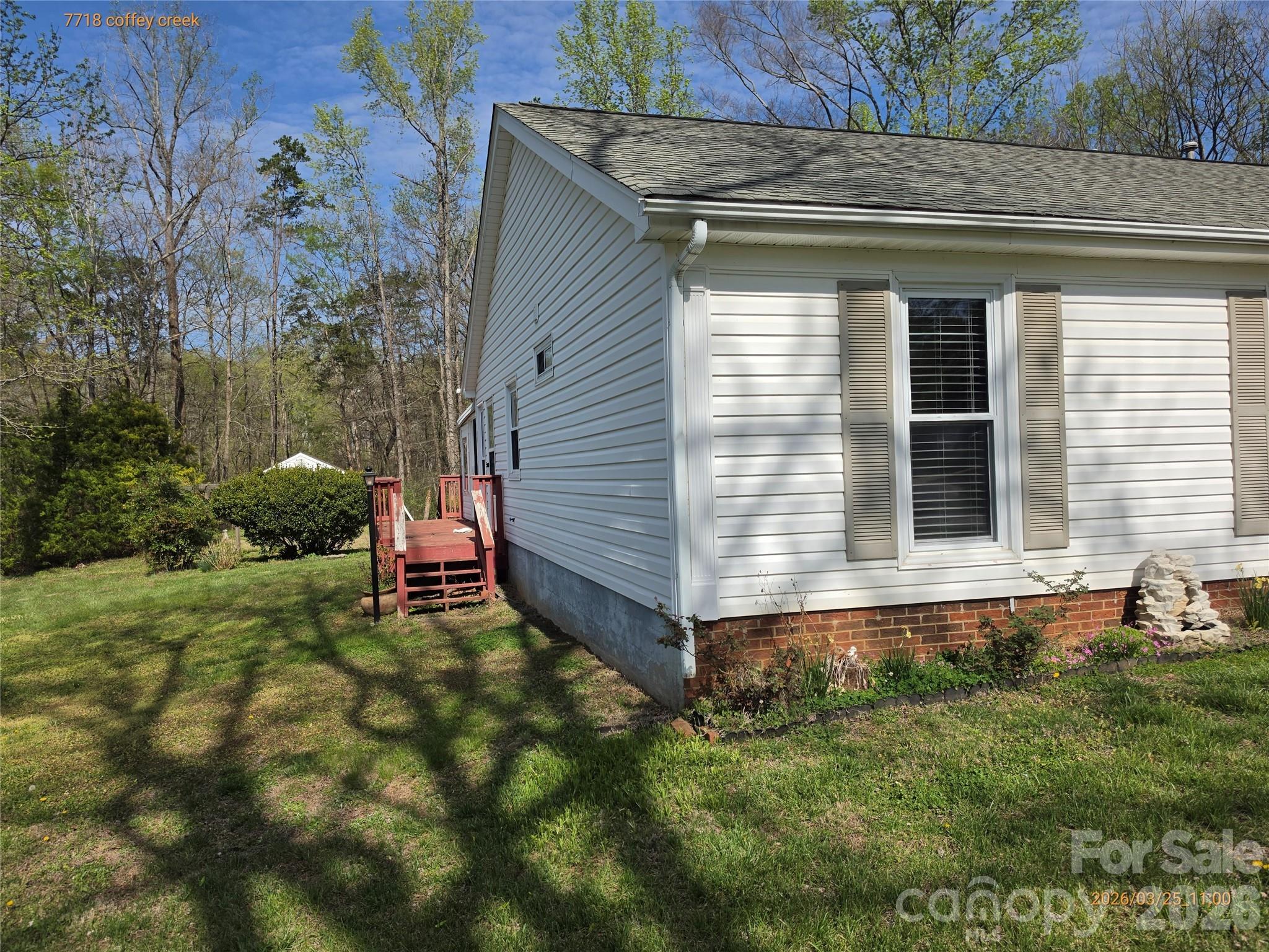 Photo 10 of 7718 Coffey Creek Drive, Charlotte, NC