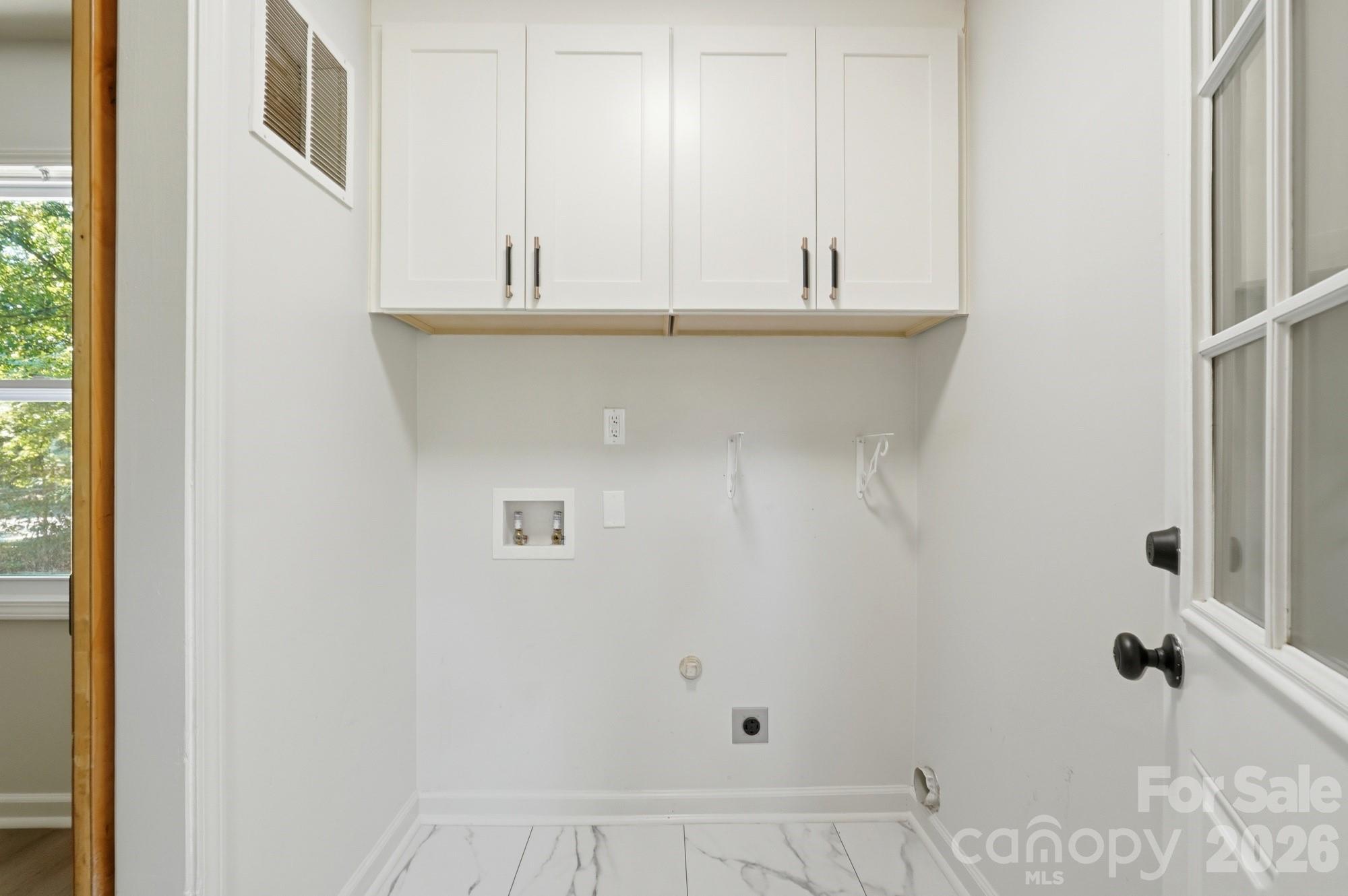 Photo 25 of 9828 Starwood Drive, Charlotte, NC