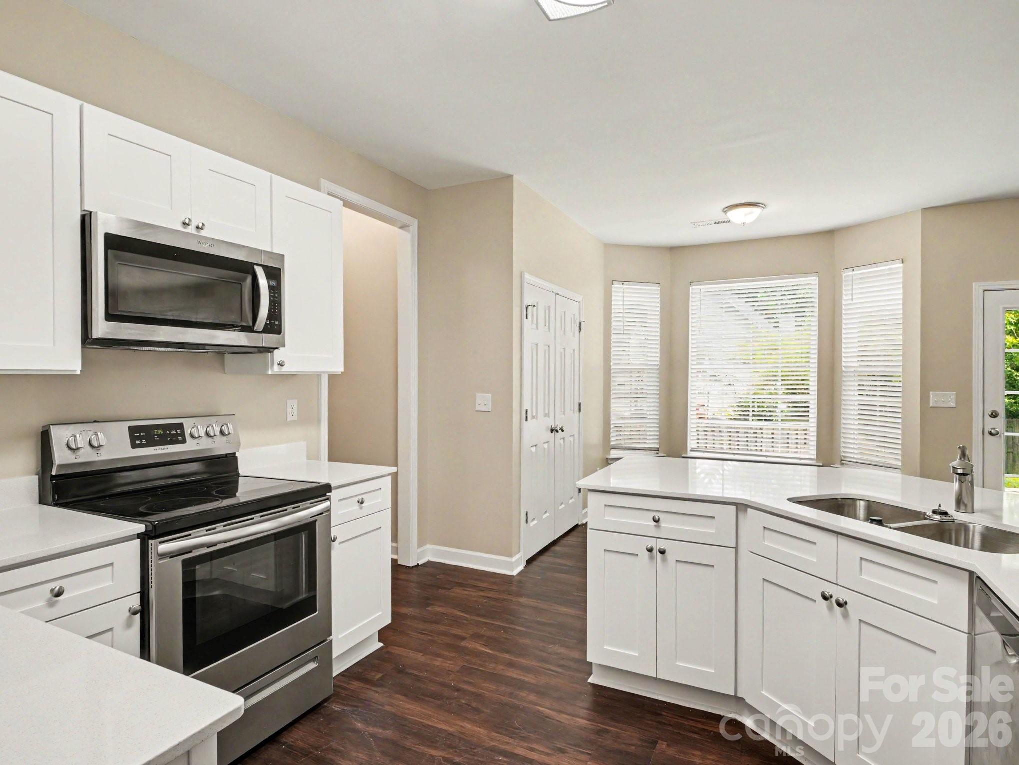 Photo 9 of 12102 Hampton Place Drive, Charlotte, NC