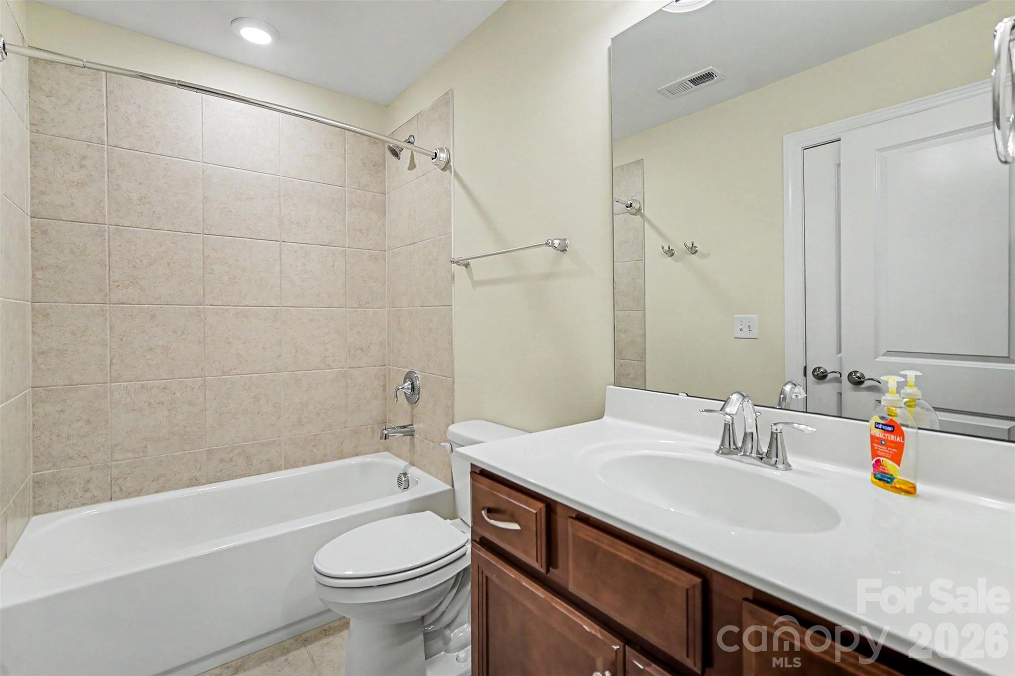 Photo 14 of 8407 Festival Way, Charlotte, NC