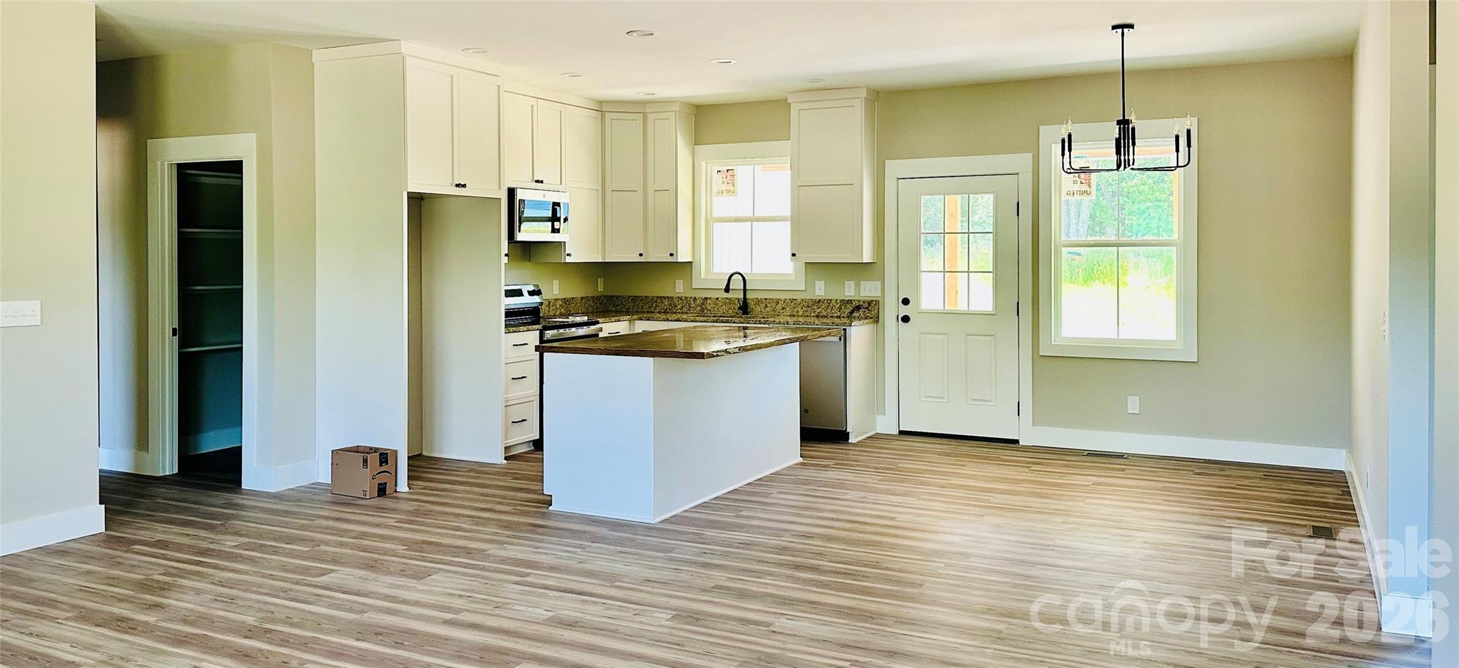 417 E 2nd Street, Faith, NC - photo 6 of 25