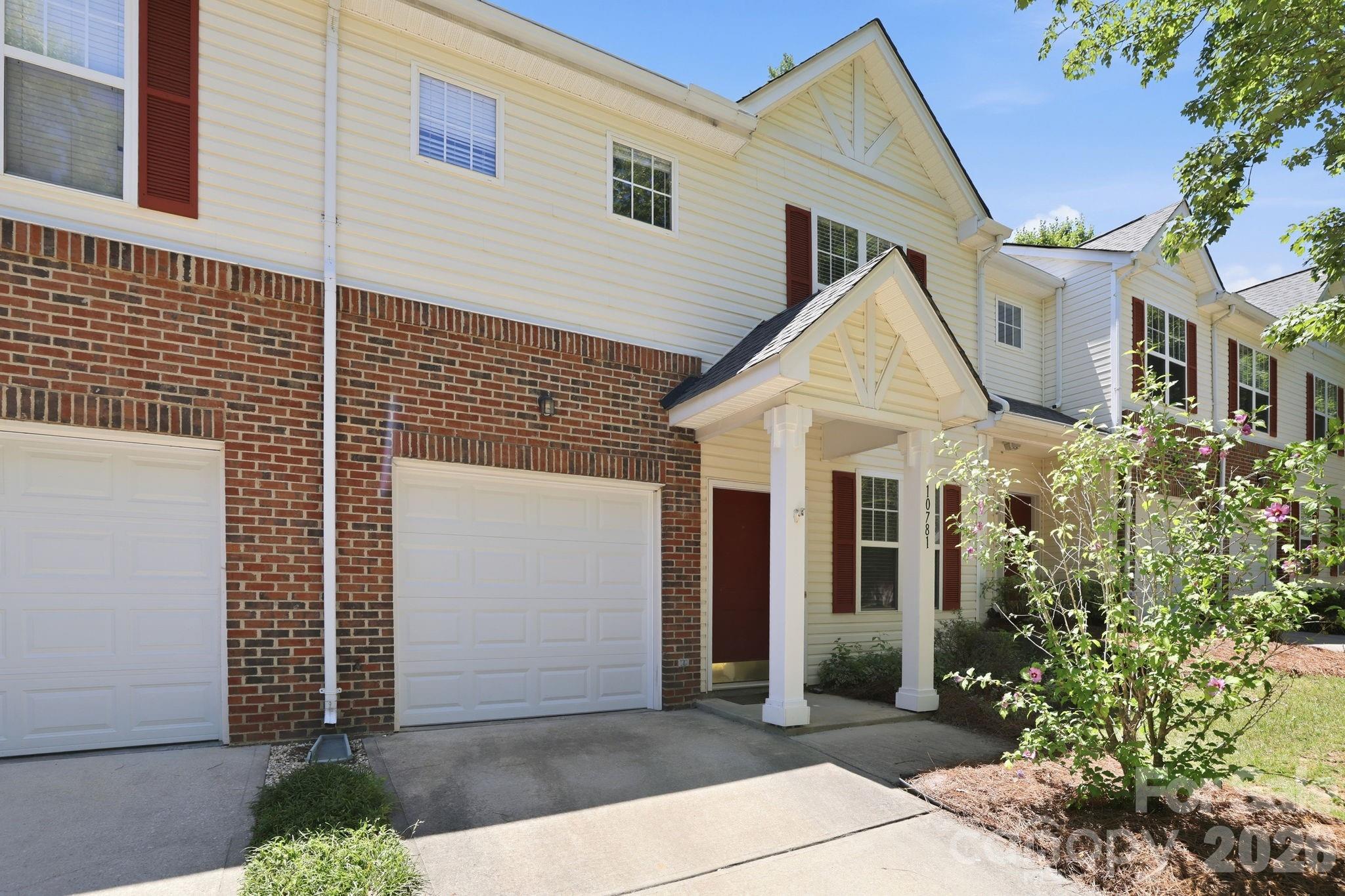 Photo 28 of 10781 Essex Hall Drive, Charlotte, NC