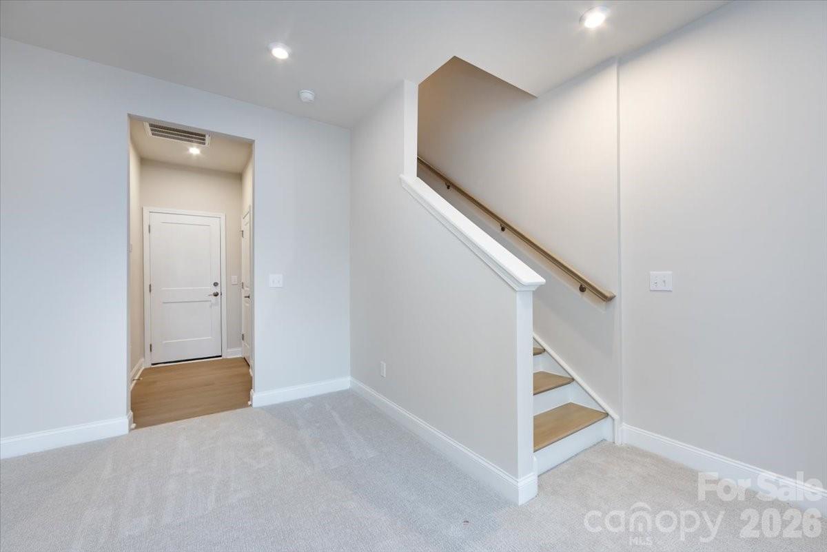 Photo 8 of 8030 Cedarsmith Court, Charlotte, NC