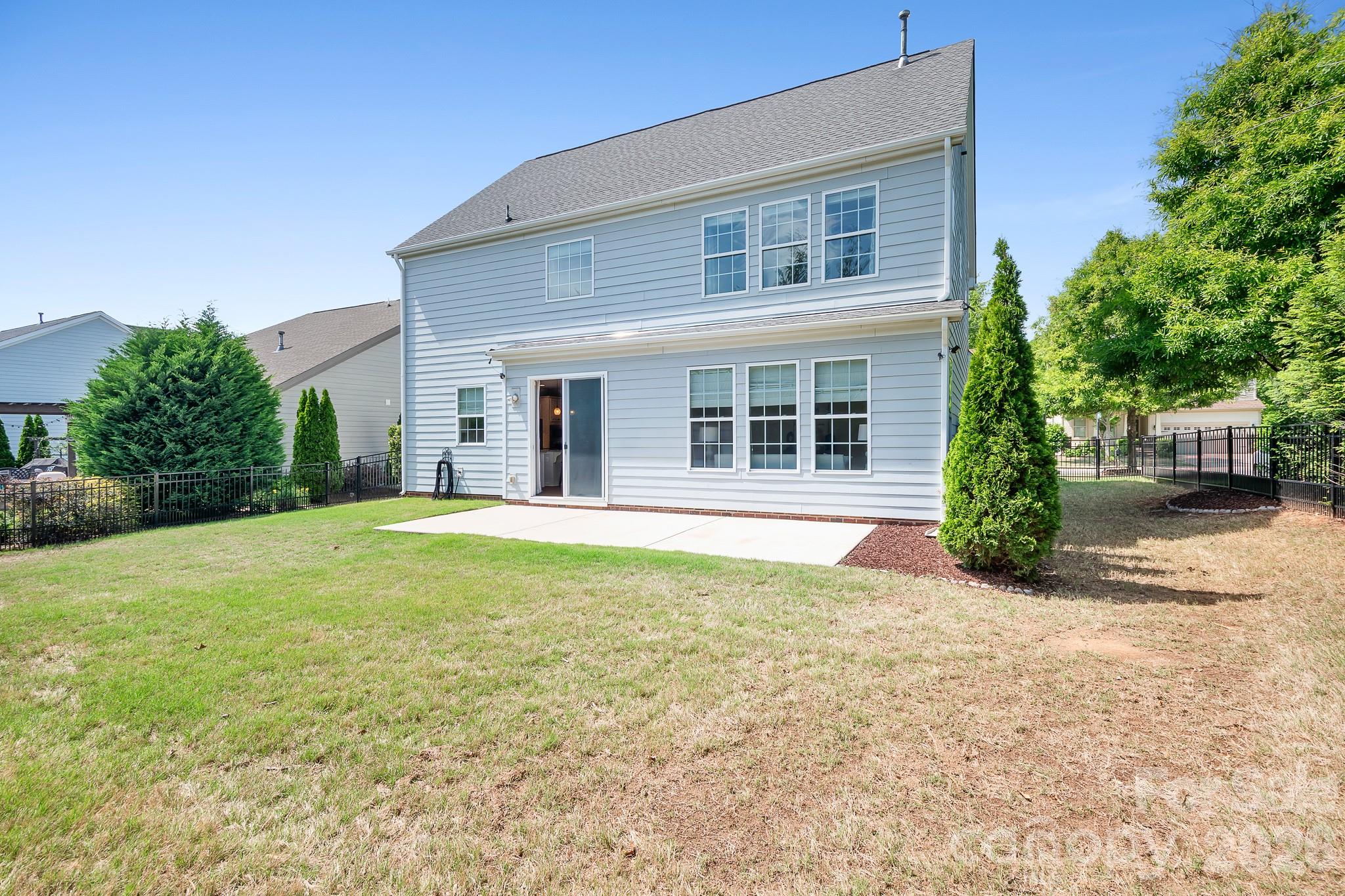 Photo 33 of 15403 Oleander Drive, Charlotte, NC