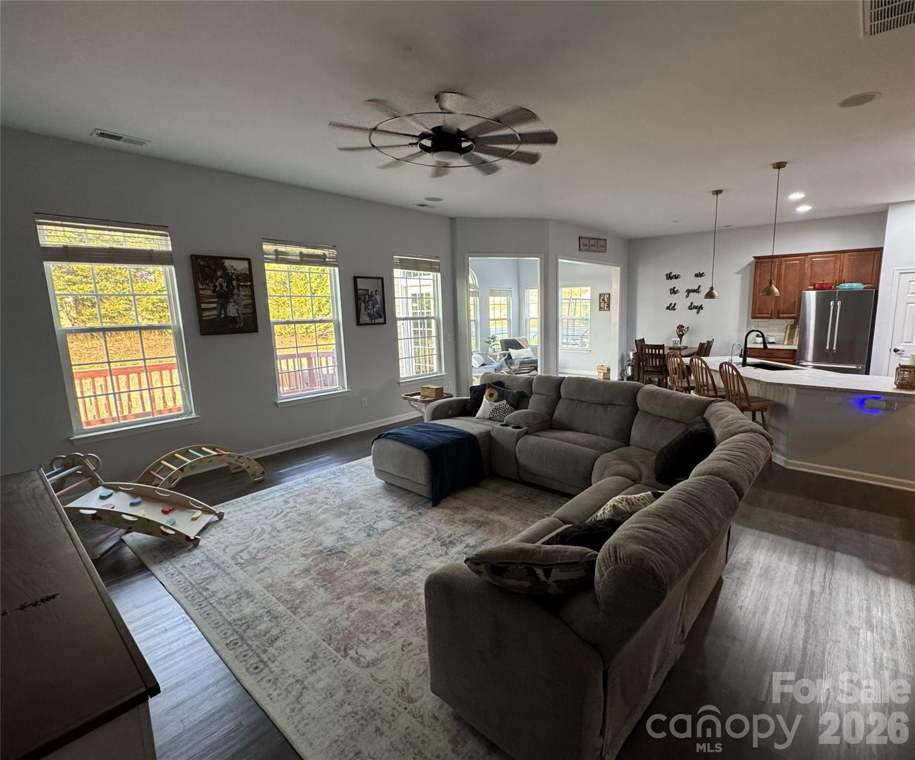 4851 Summerside Drive, Lake Wylie, SC - photo 9 of 39