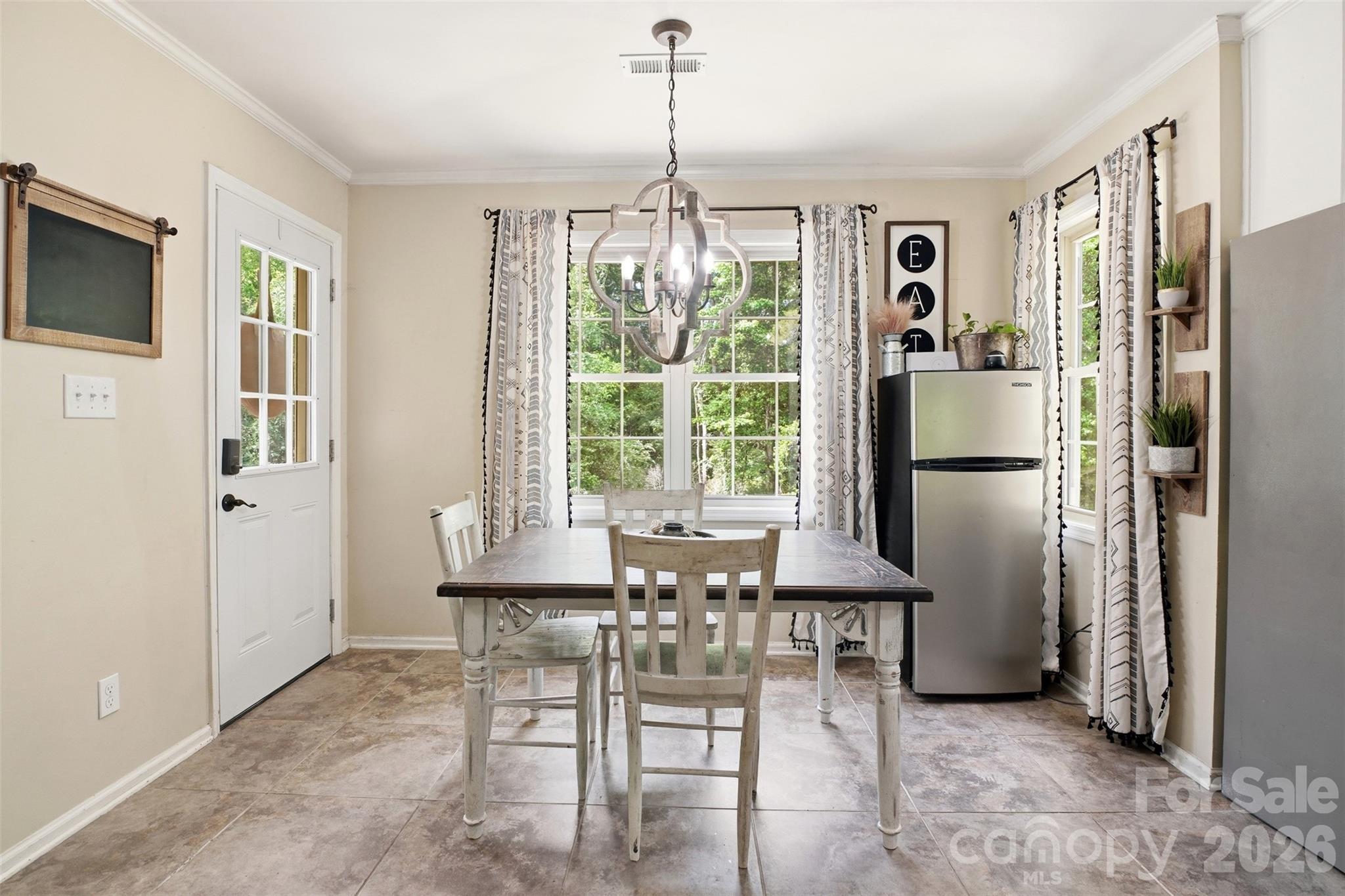 1739 Westbrook Road, Edgemoor, SC - photo 13 of 49
