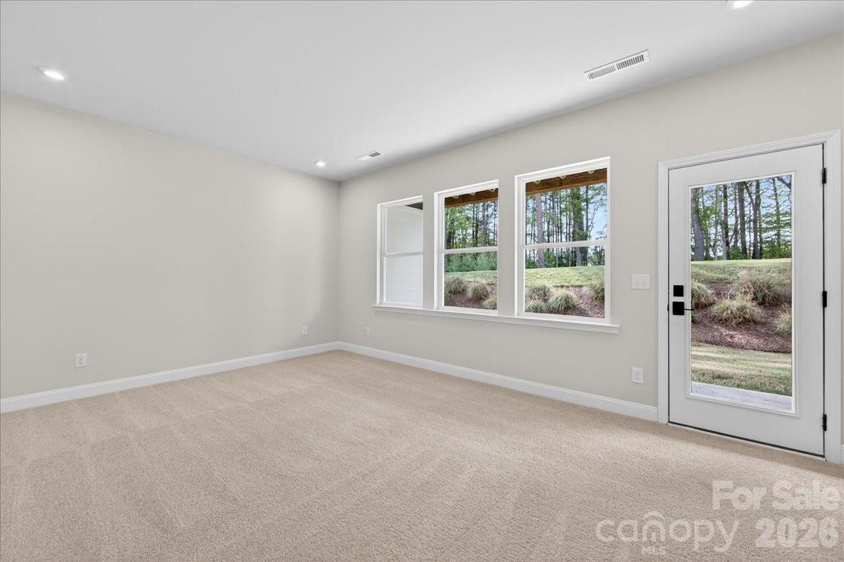 Photo 5 of 7929 Cedarsmith Court, Charlotte, NC