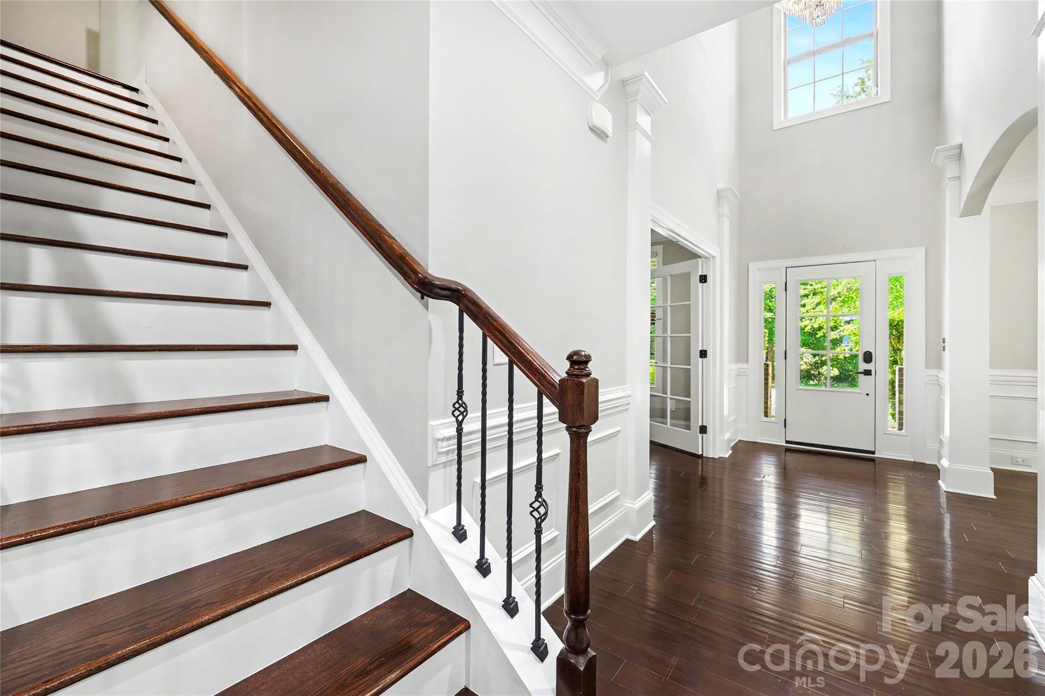 4624 Pebble Run Drive, Matthews, NC - photo 3 of 48
