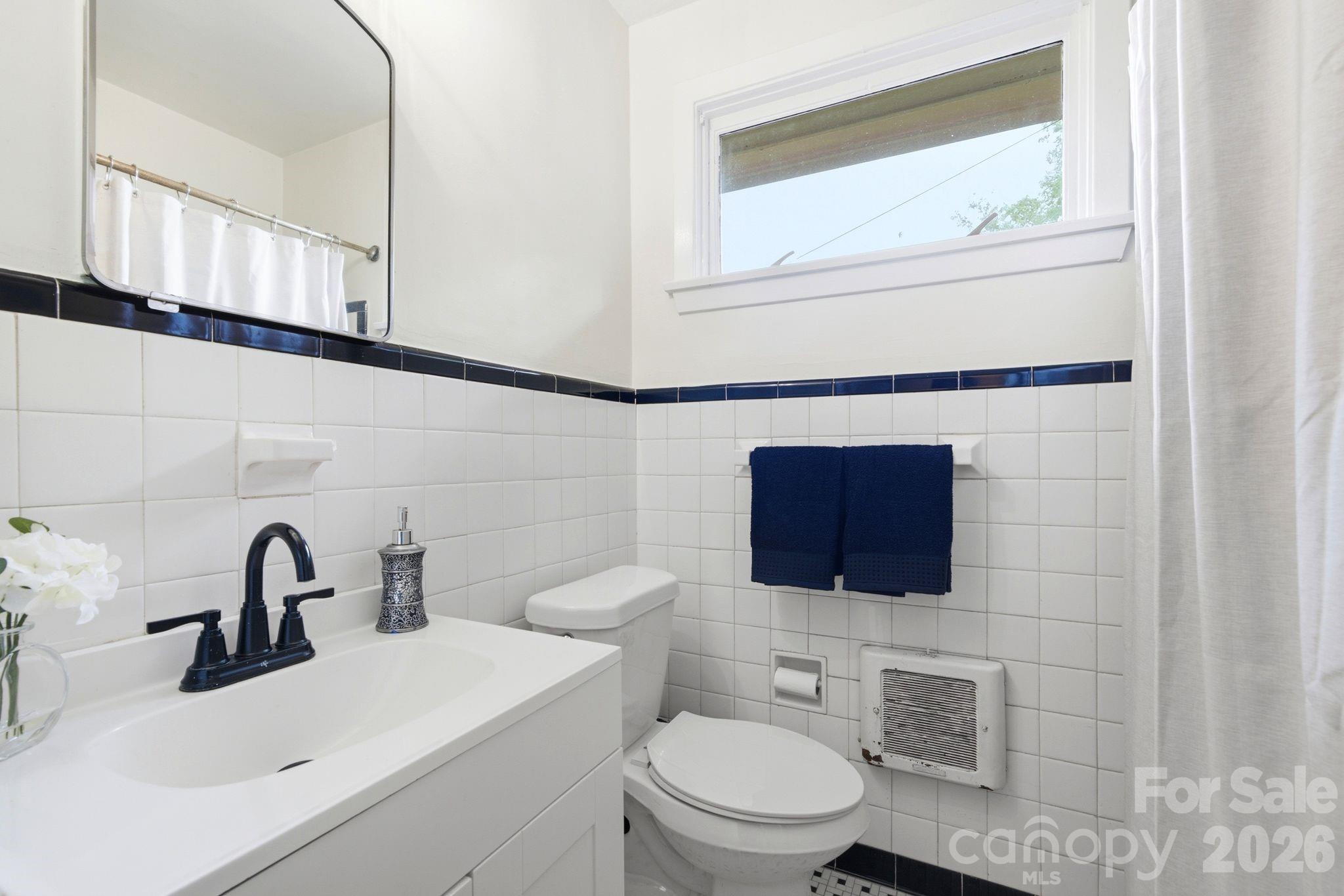 Photo 15 of 4227 Cheltenham Road, Charlotte, NC