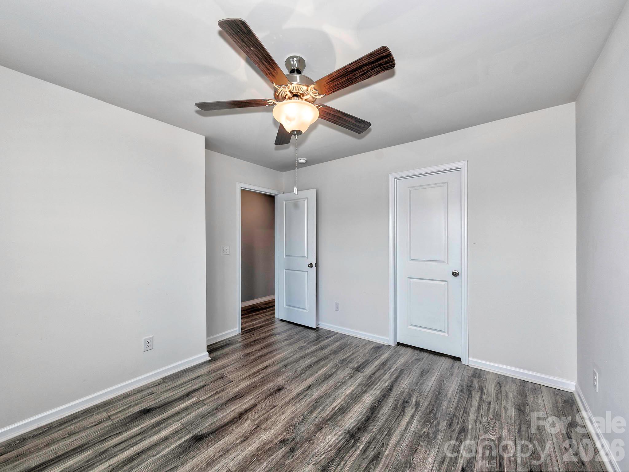 915 Emma Kate Court, Lake Wylie, SC - photo 27 of 42