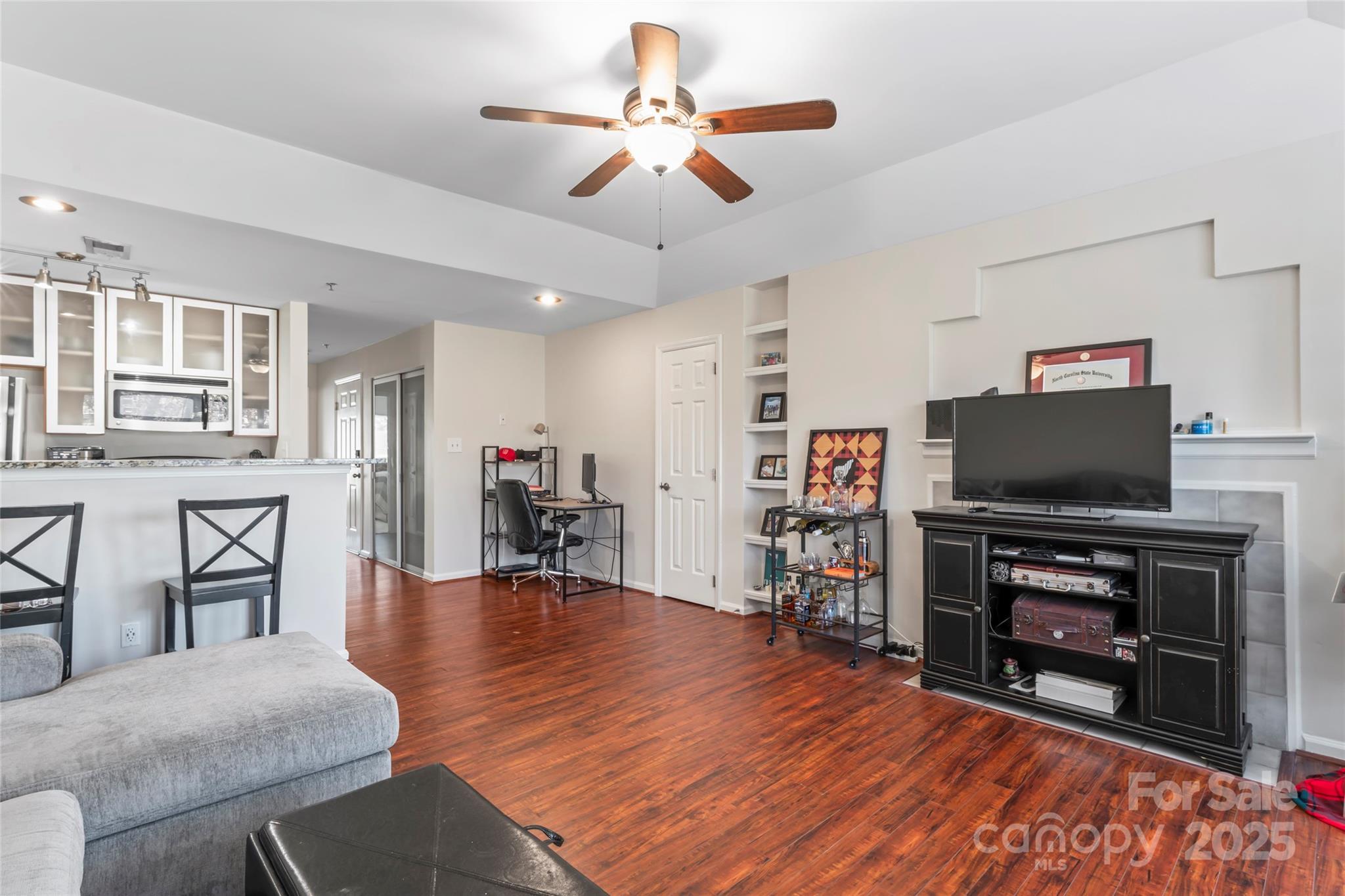 Photo 2 of 529 N Graham Street3G, Charlotte, NC