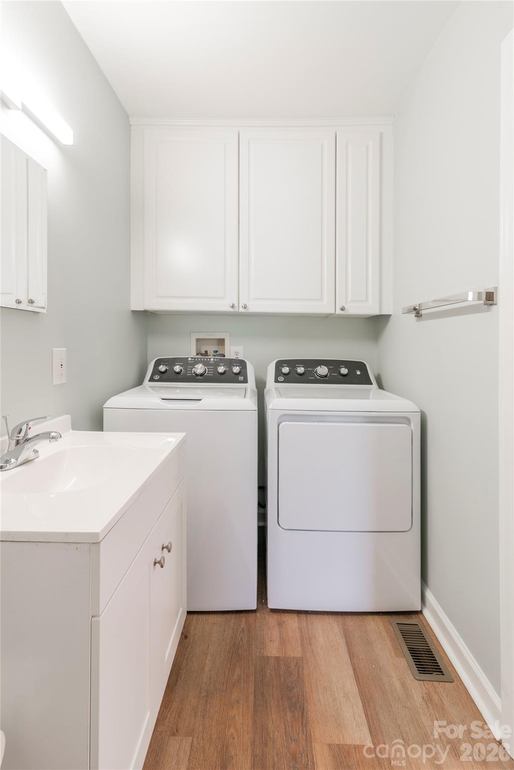 Photo 21 of 3037 Marlowe Avenue, Charlotte, NC