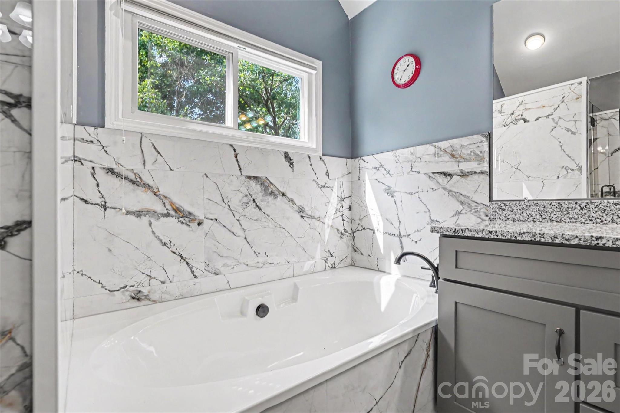 Home for sale at 5917 Nuthatch Court, Charlotte, NC — photo 27 of 46