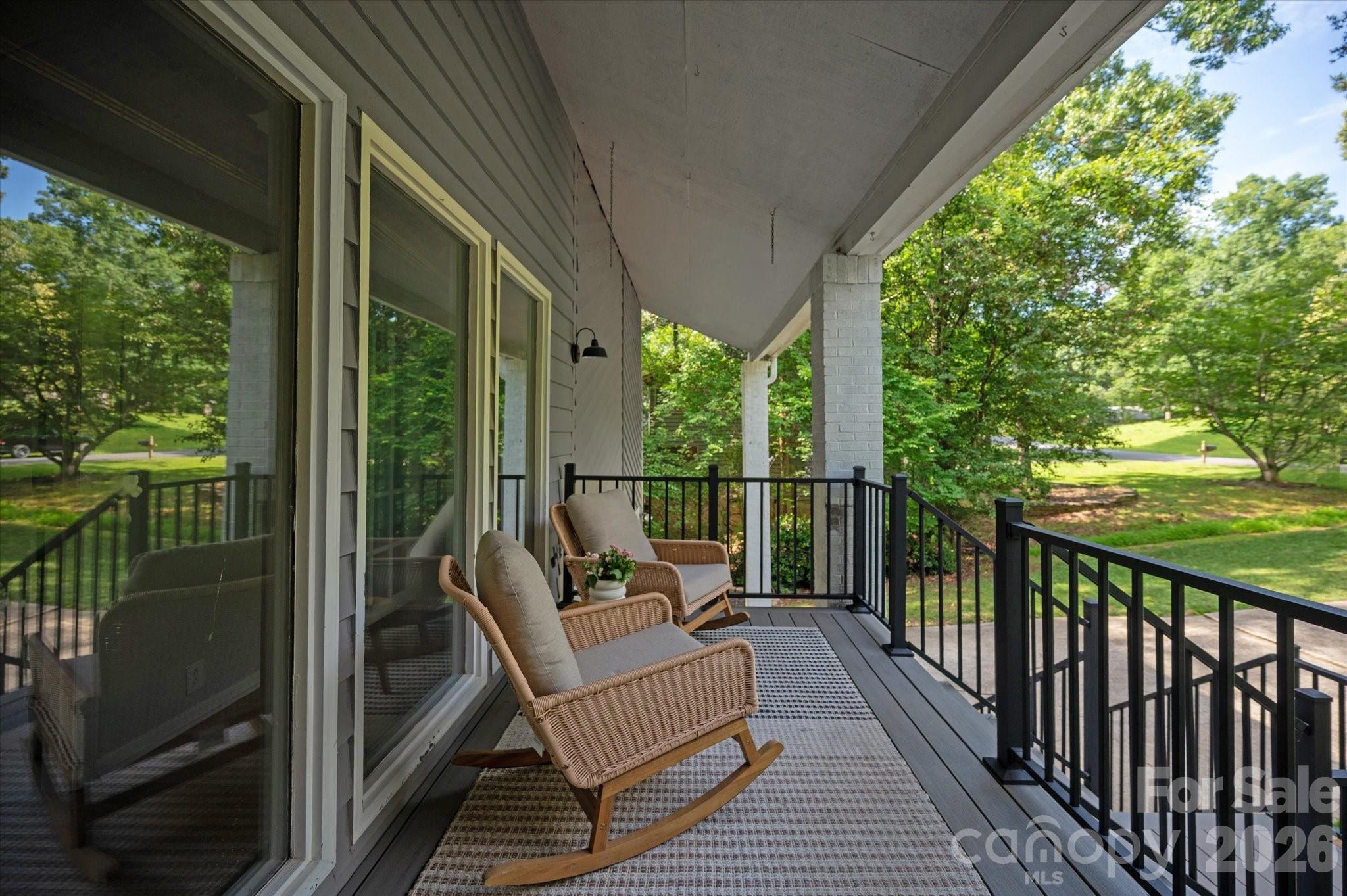 Photo 3 of 7611 Robin Crest Road, Charlotte, NC