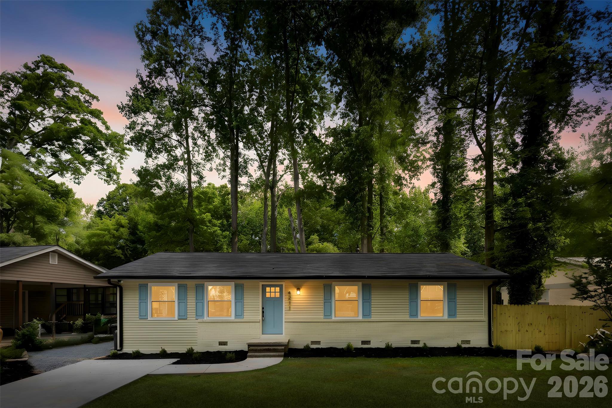 4211 Dunwoody Drive, Charlotte, NC - photo 2 of 19