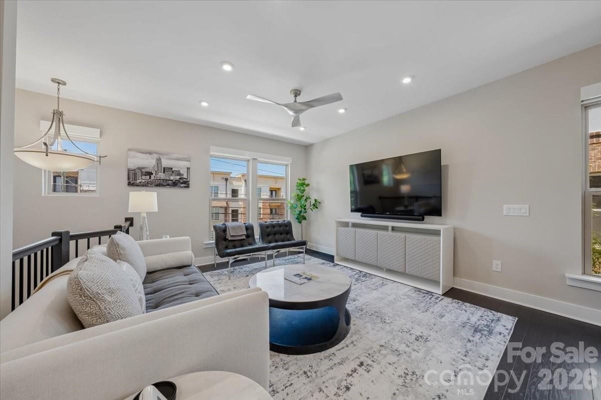 Photo 7 of 12057 Brooklyn Avenue, Charlotte, NC