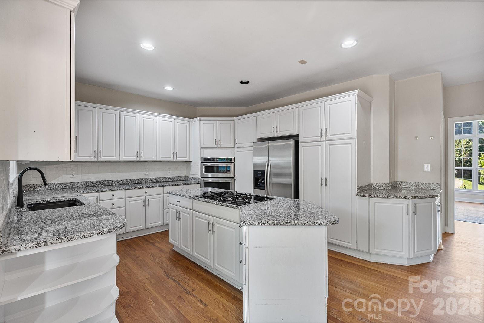 Photo 17 of 9111 Brocklehurst Lane, Charlotte, NC
