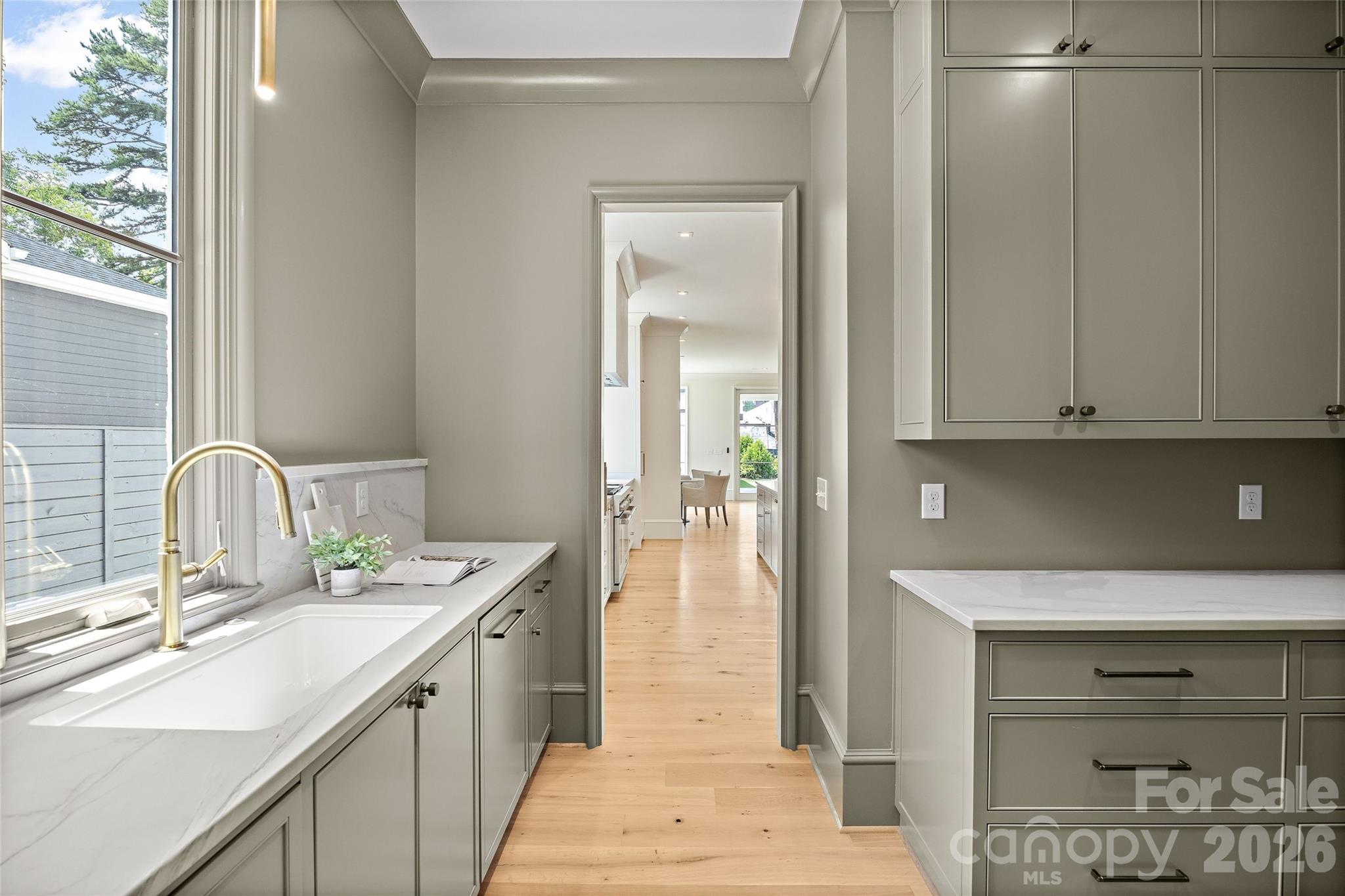 Photo 20 of 1932 E 8th Street, Charlotte, NC