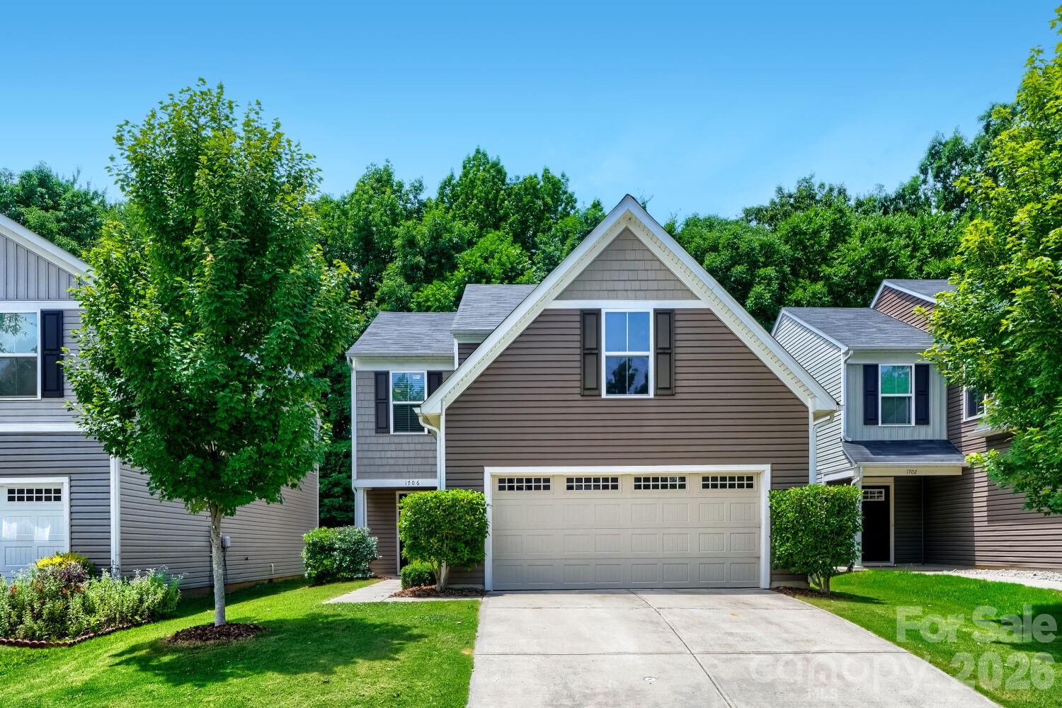 Home for sale at 1706 Hooper Court, Charlotte, NC — photo 1 of 20