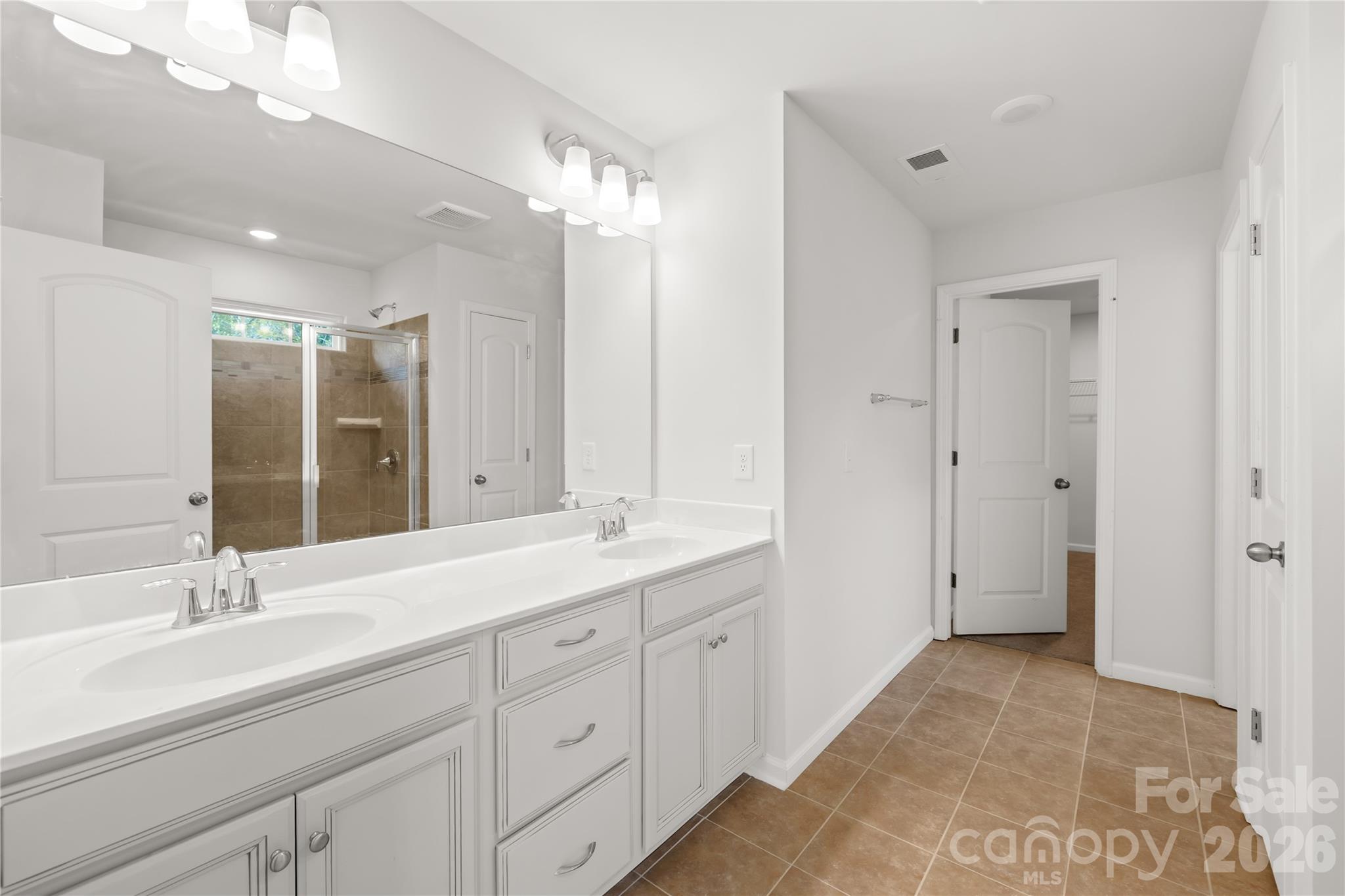 Photo 18 of 1072 Willow Bend Drive, Fort Mill, SC