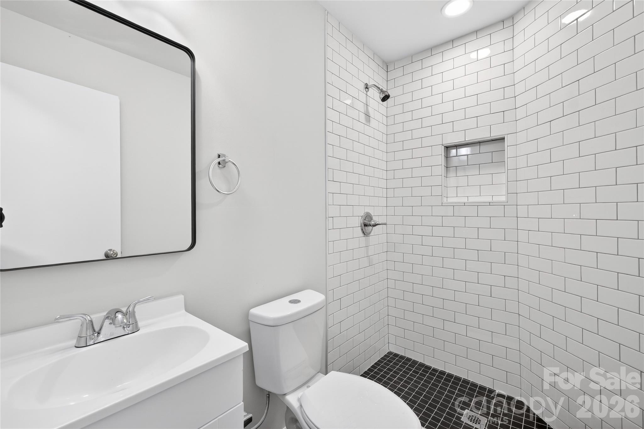 Photo 12 of 5143 Delivau Drive, Charlotte, NC