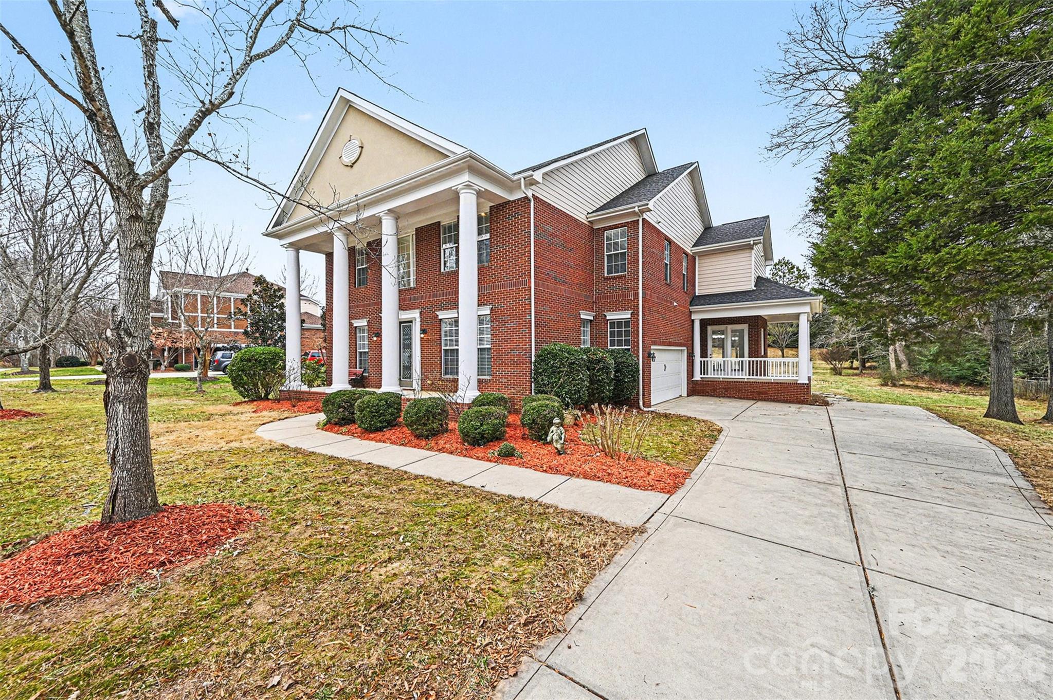 Photo 2 of 1305 Linden Glen Drive, Matthews, NC