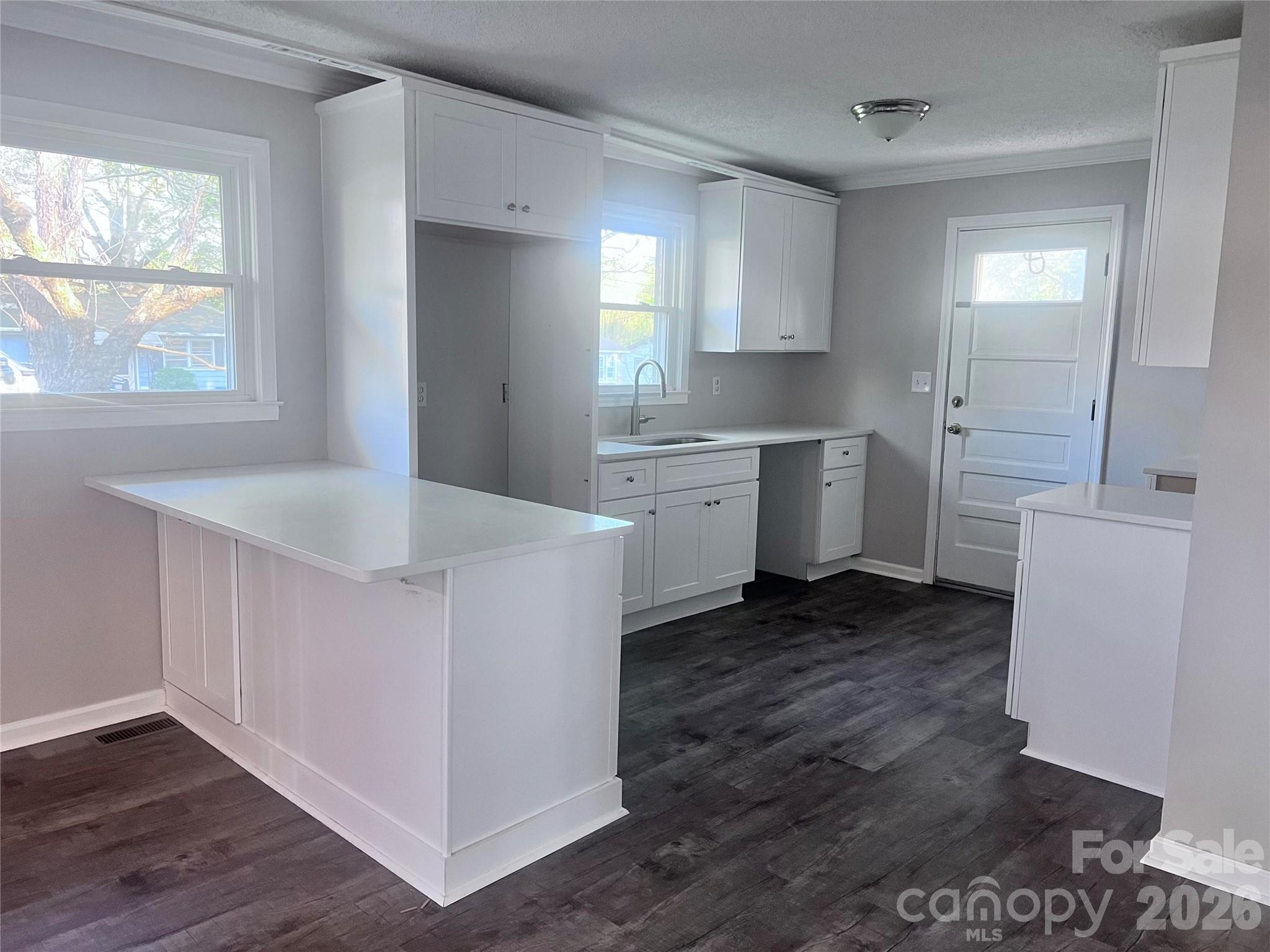 400 Chatham Avenue, Gaffney, SC - photo 3 of 10