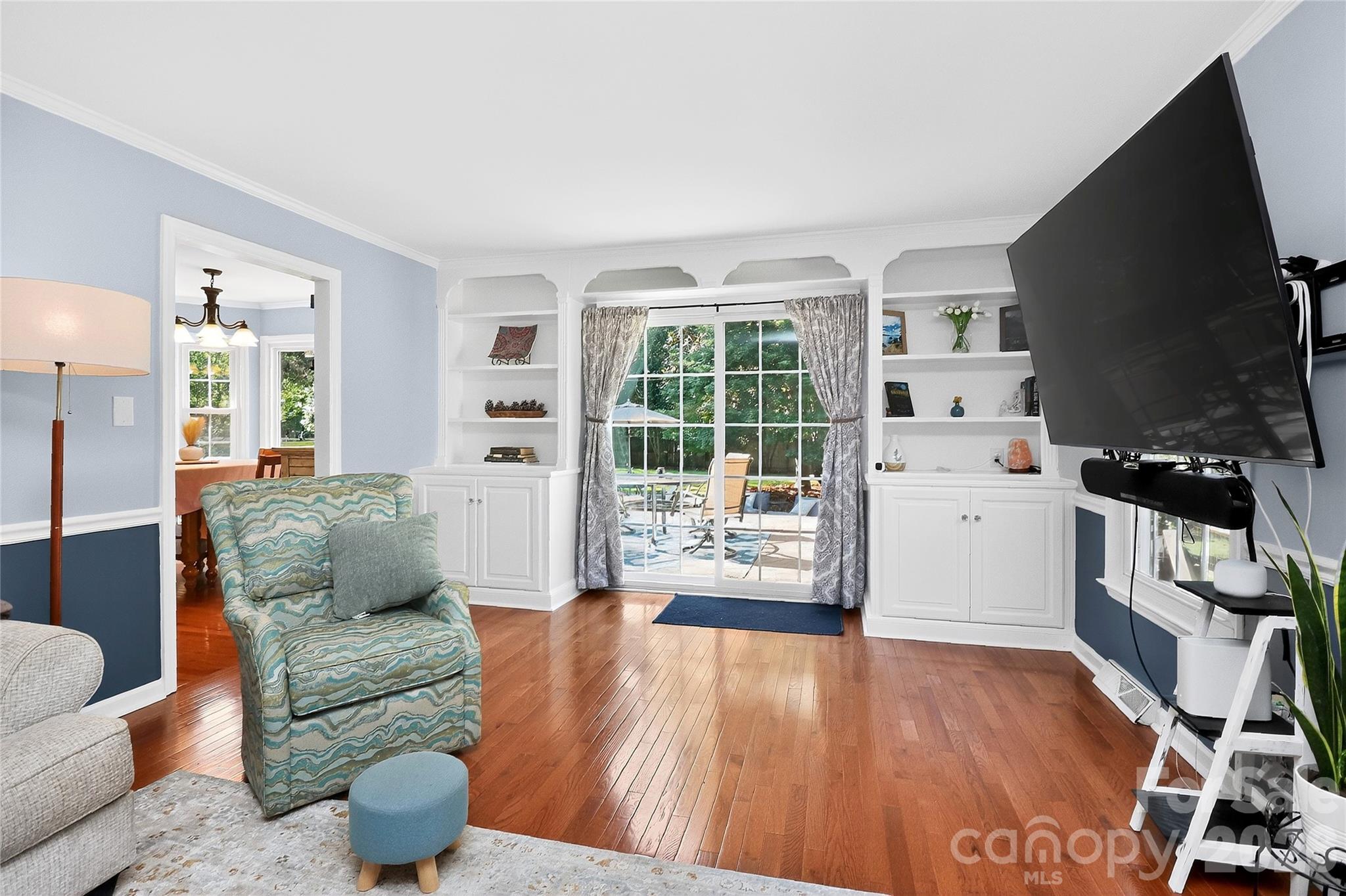 Photo 13 of 4007 Meadowridge Drive, Charlotte, NC
