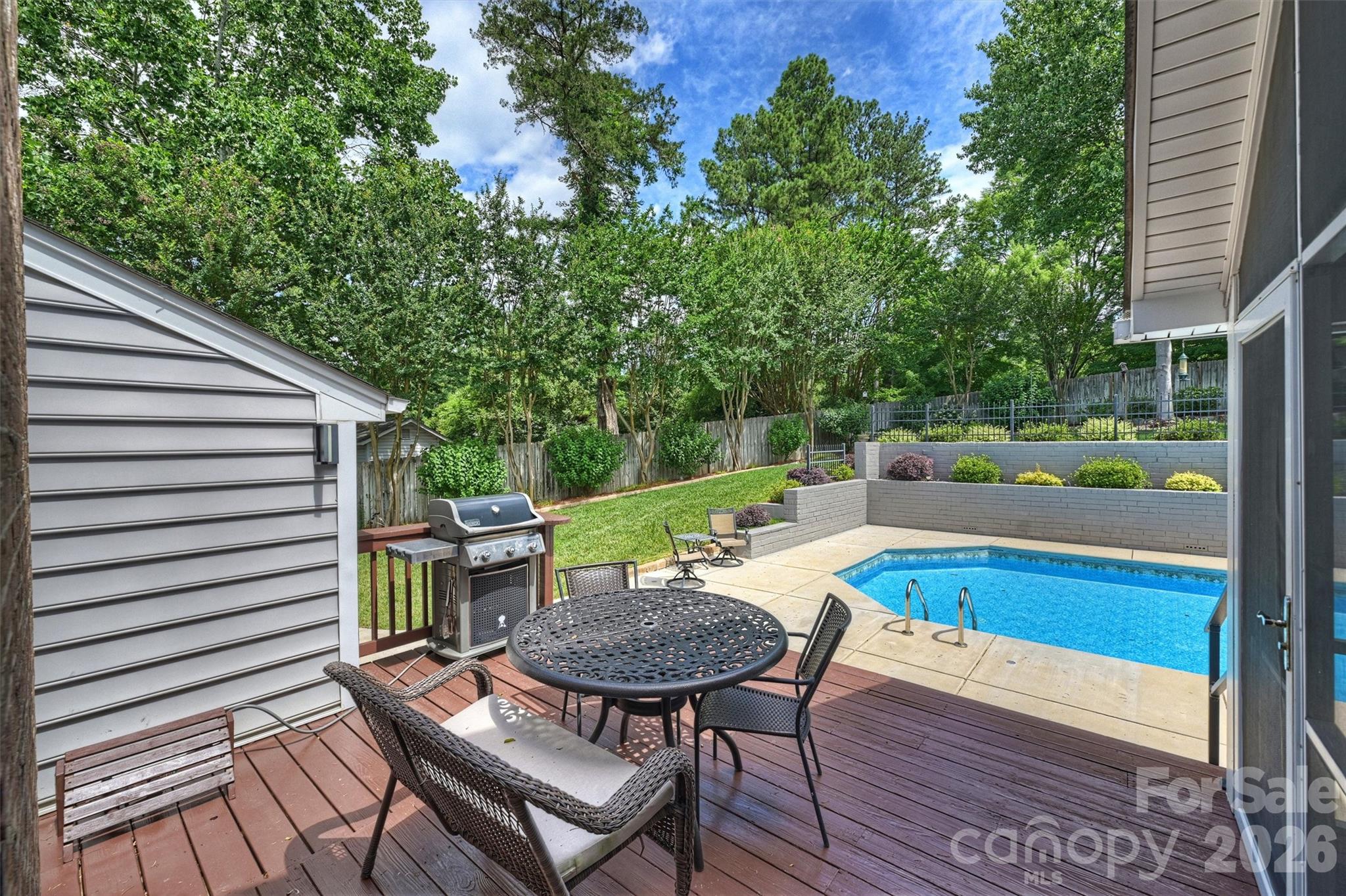 Photo 37 of 4013 Bridgewood Lane, Charlotte, NC