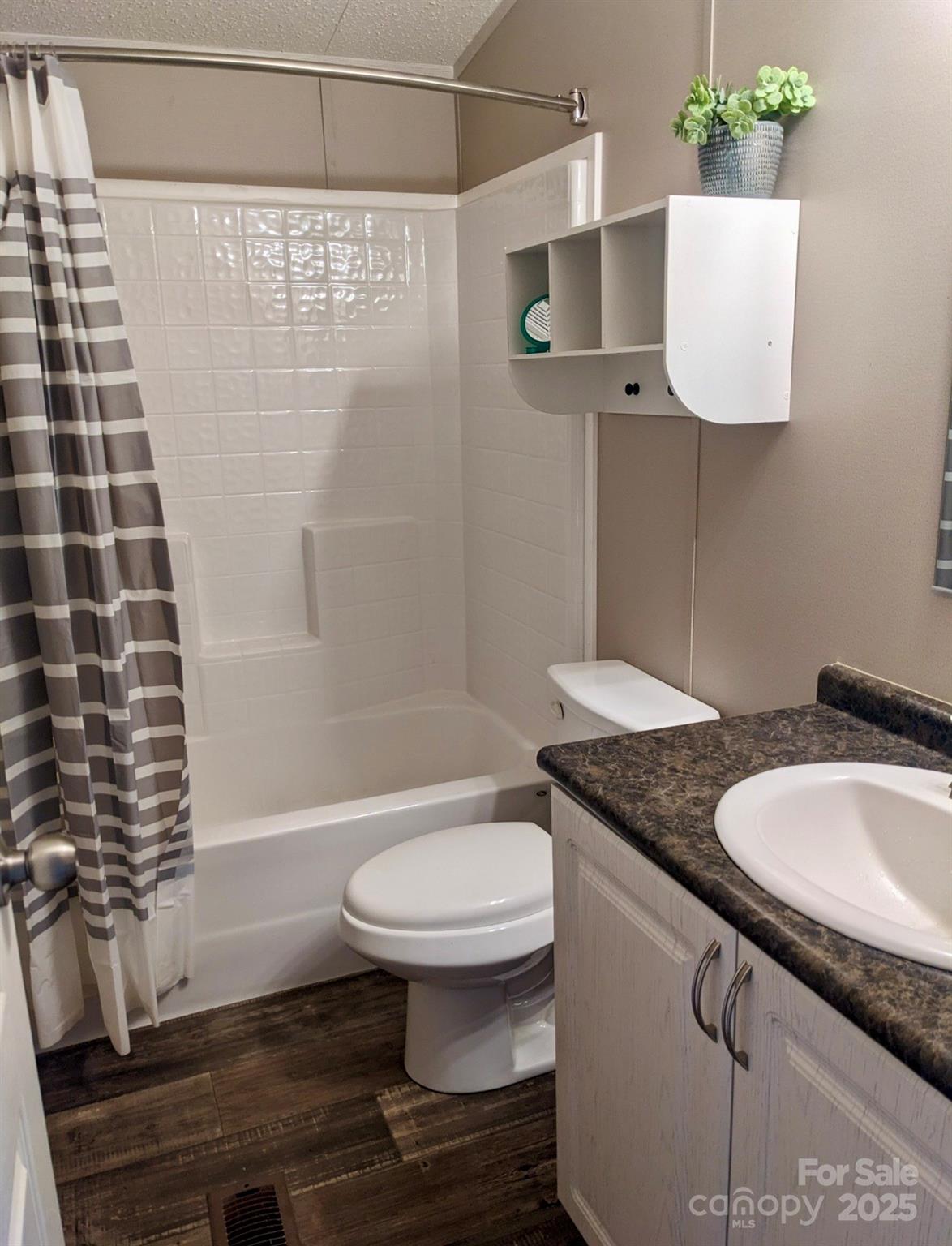 2828 E Pine Street, Mount Airy, NC - photo 13 of 31