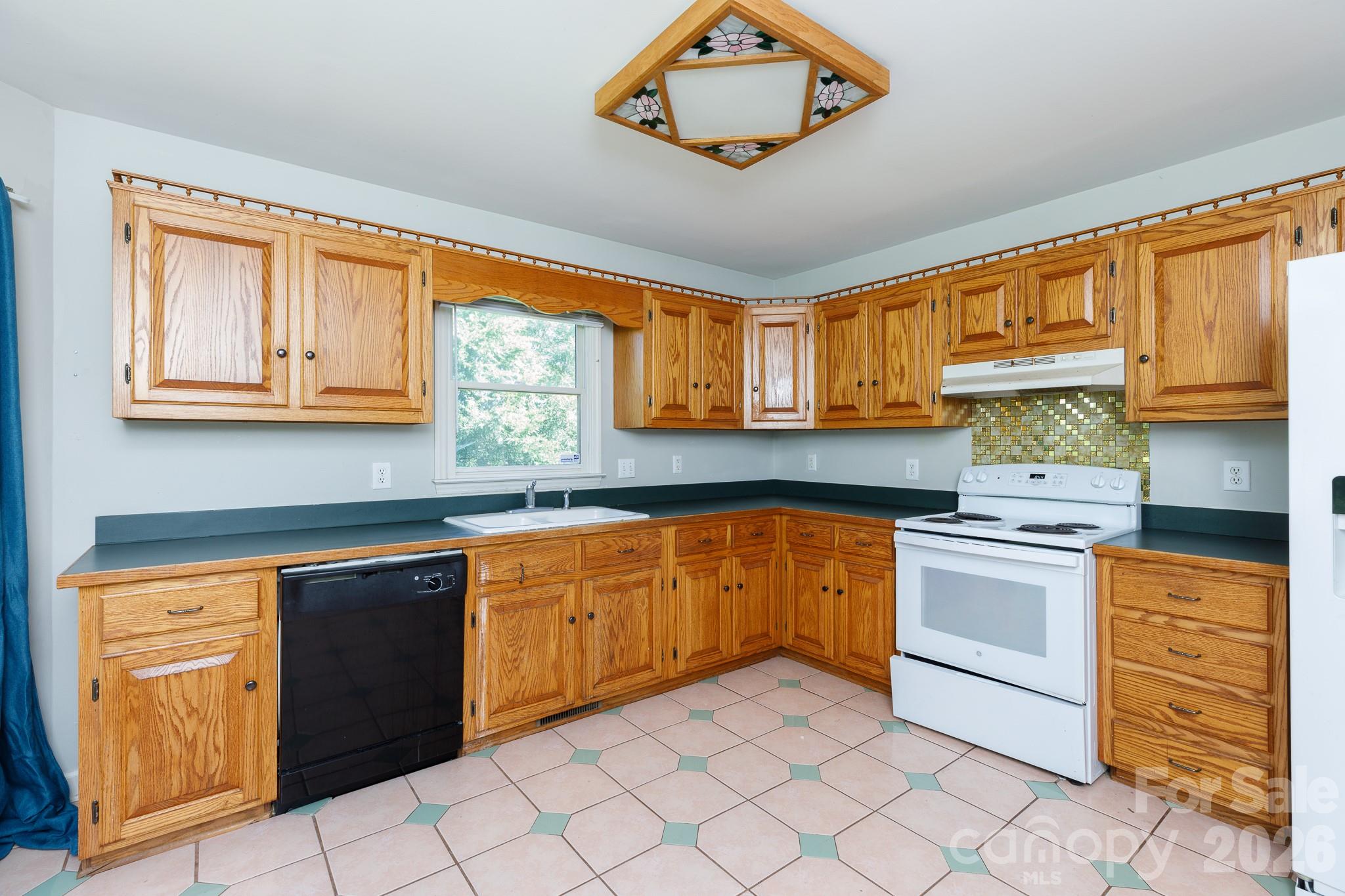 Photo 5 of 1933 Pleasant Road, Fort Mill, SC