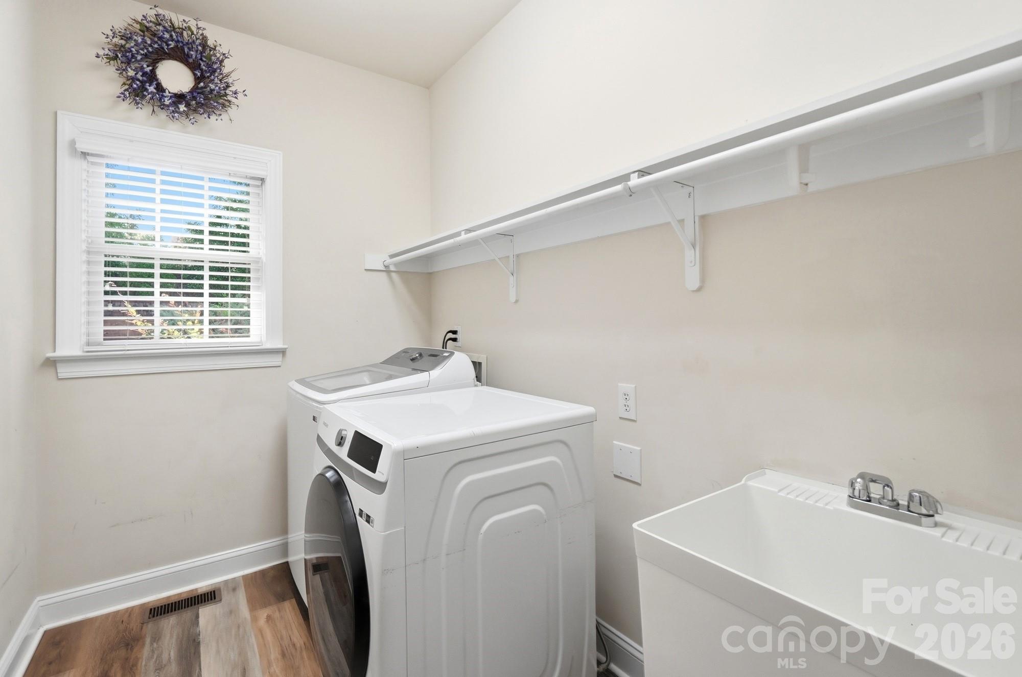 Home for sale at 9915 Nicole Lane, Charlotte, NC — photo 37 of 39