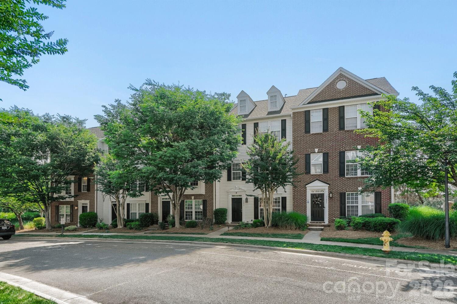 Photo 4 of 11405 Destin Lane, Charlotte, NC