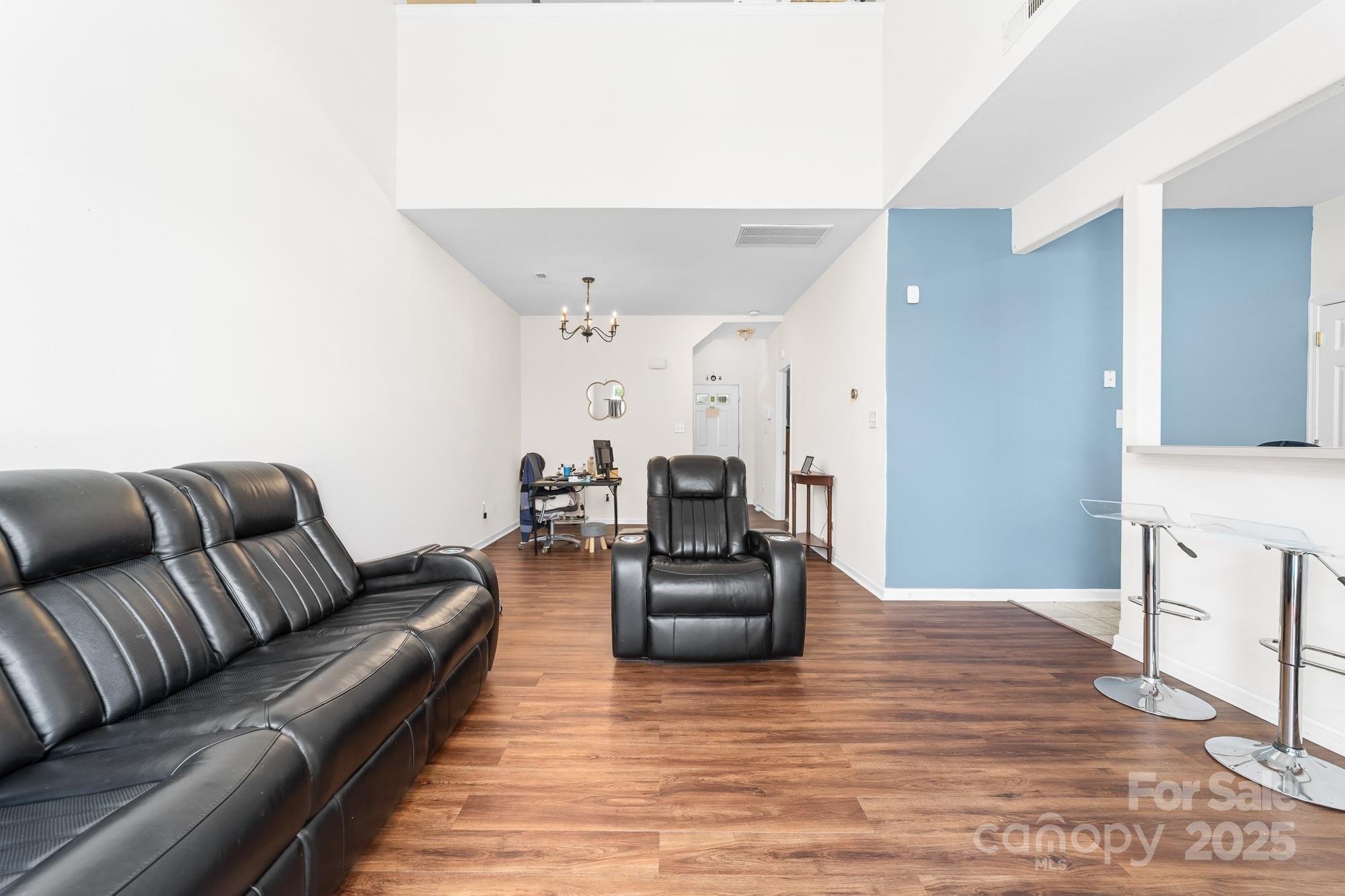 Photo 8 of 4313 Eaves Lane, Charlotte, NC