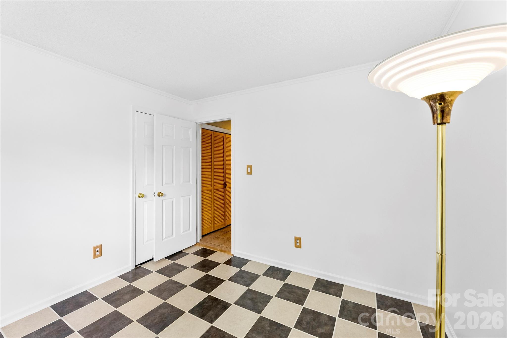 Photo 20 of 15027 Ashlight Drive, Charlotte, NC