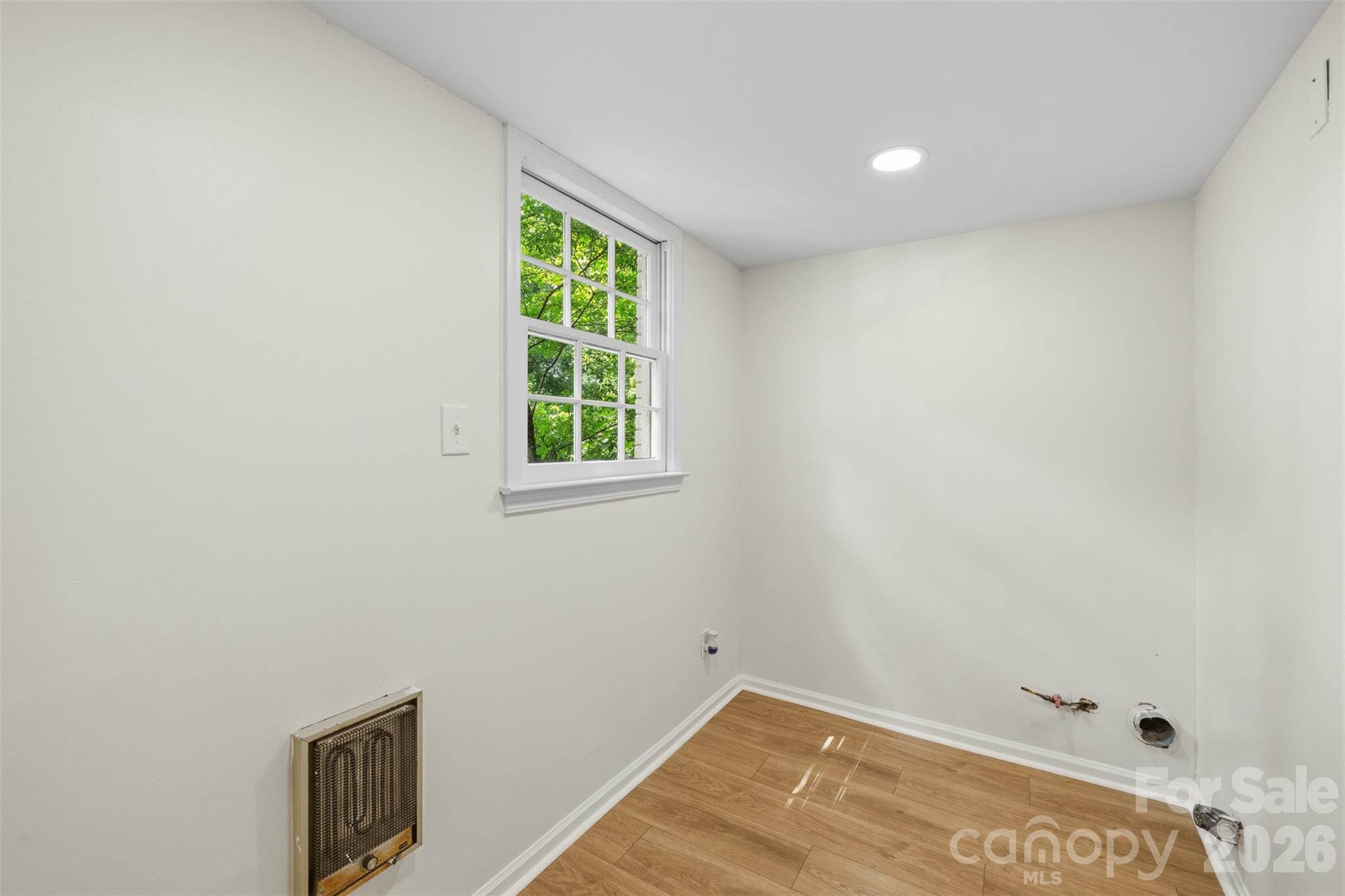 Photo 32 of 7434 Kilcullen Drive, Charlotte, NC