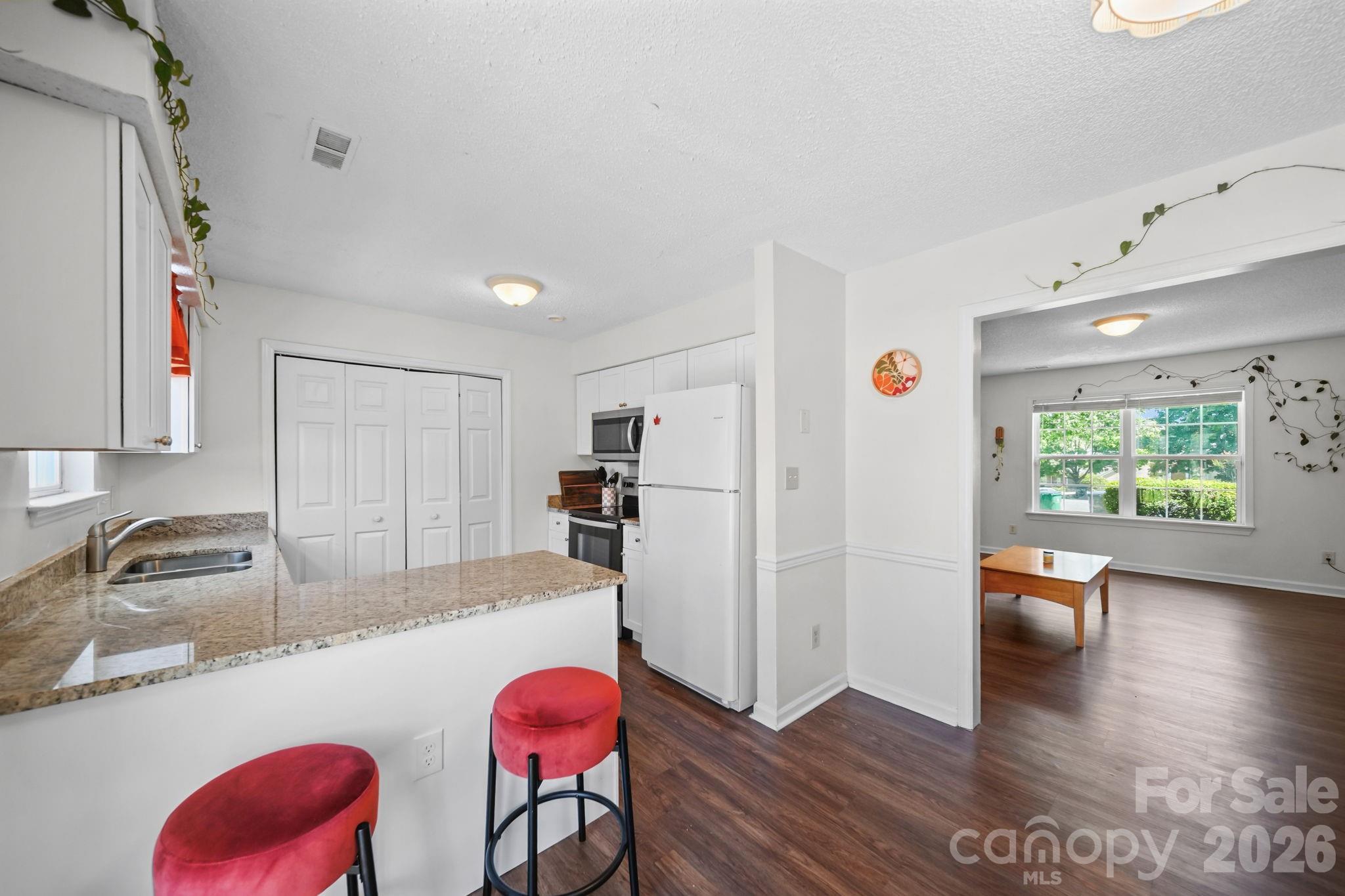 Photo 4 of 2726 Haversham Court, Charlotte, NC