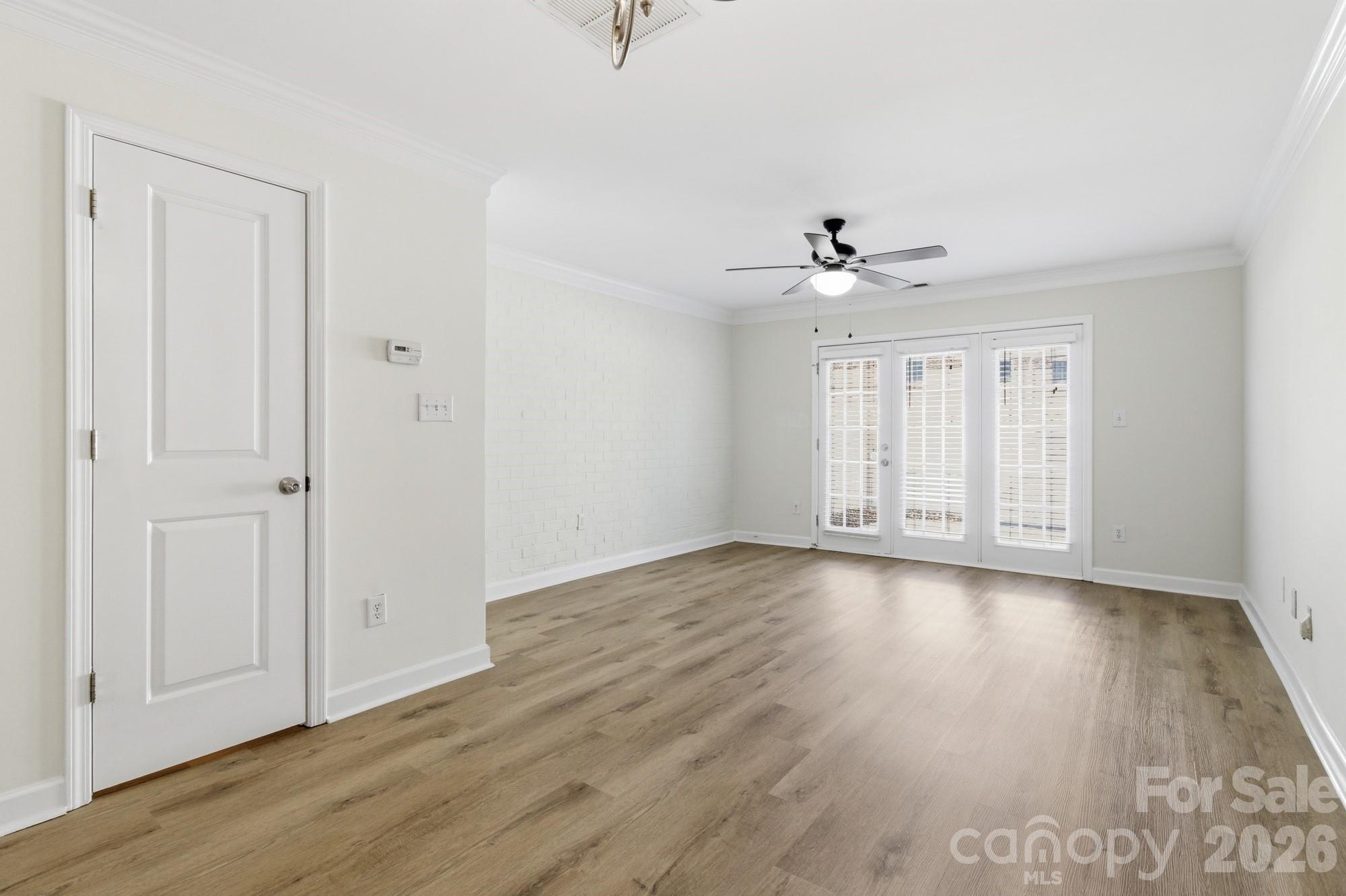 Photo 4 of 1336 Green Oaks LaneE, Charlotte, NC