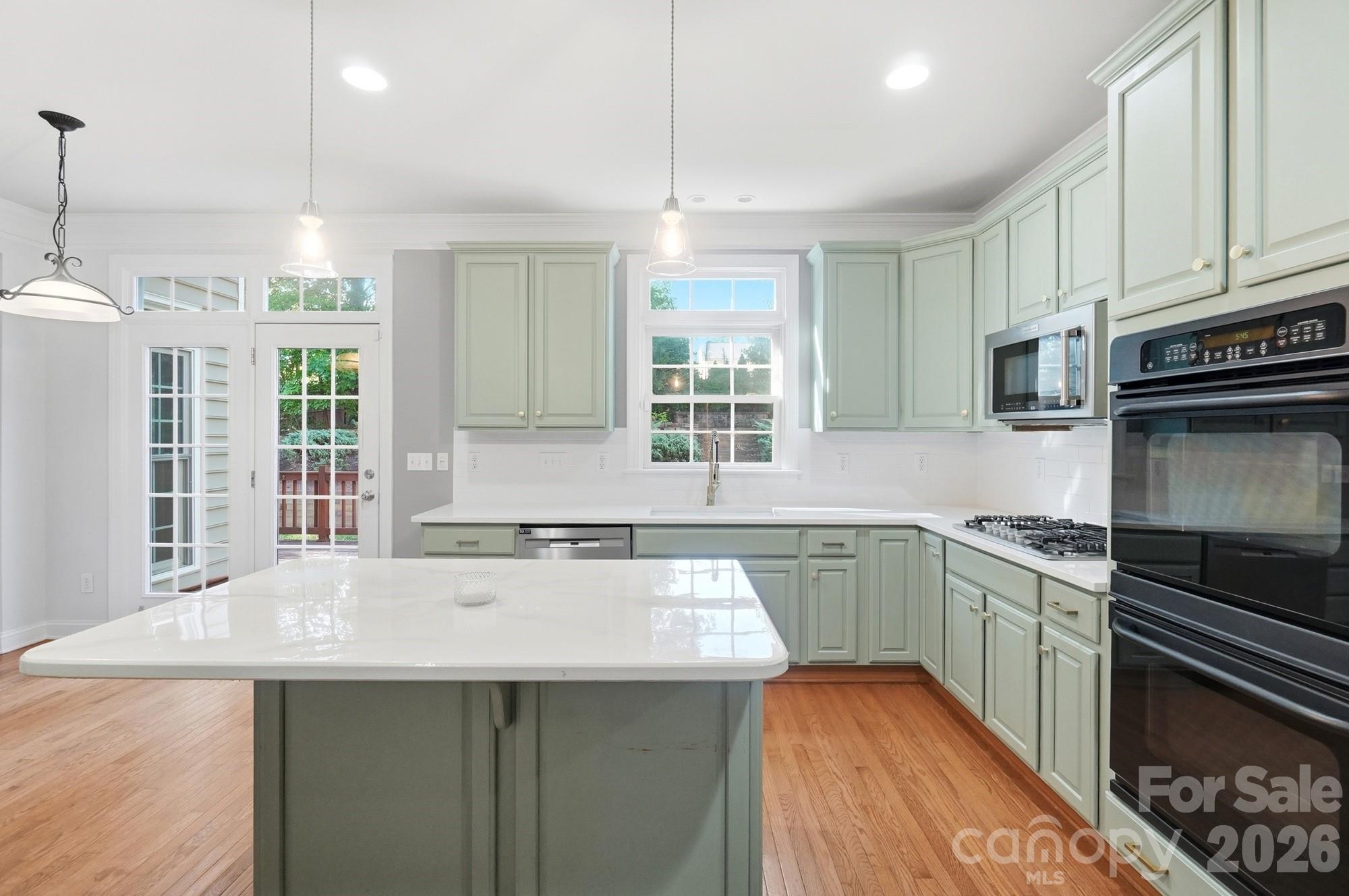 Home for sale at 9915 Nicole Lane, Charlotte, NC — photo 13 of 39