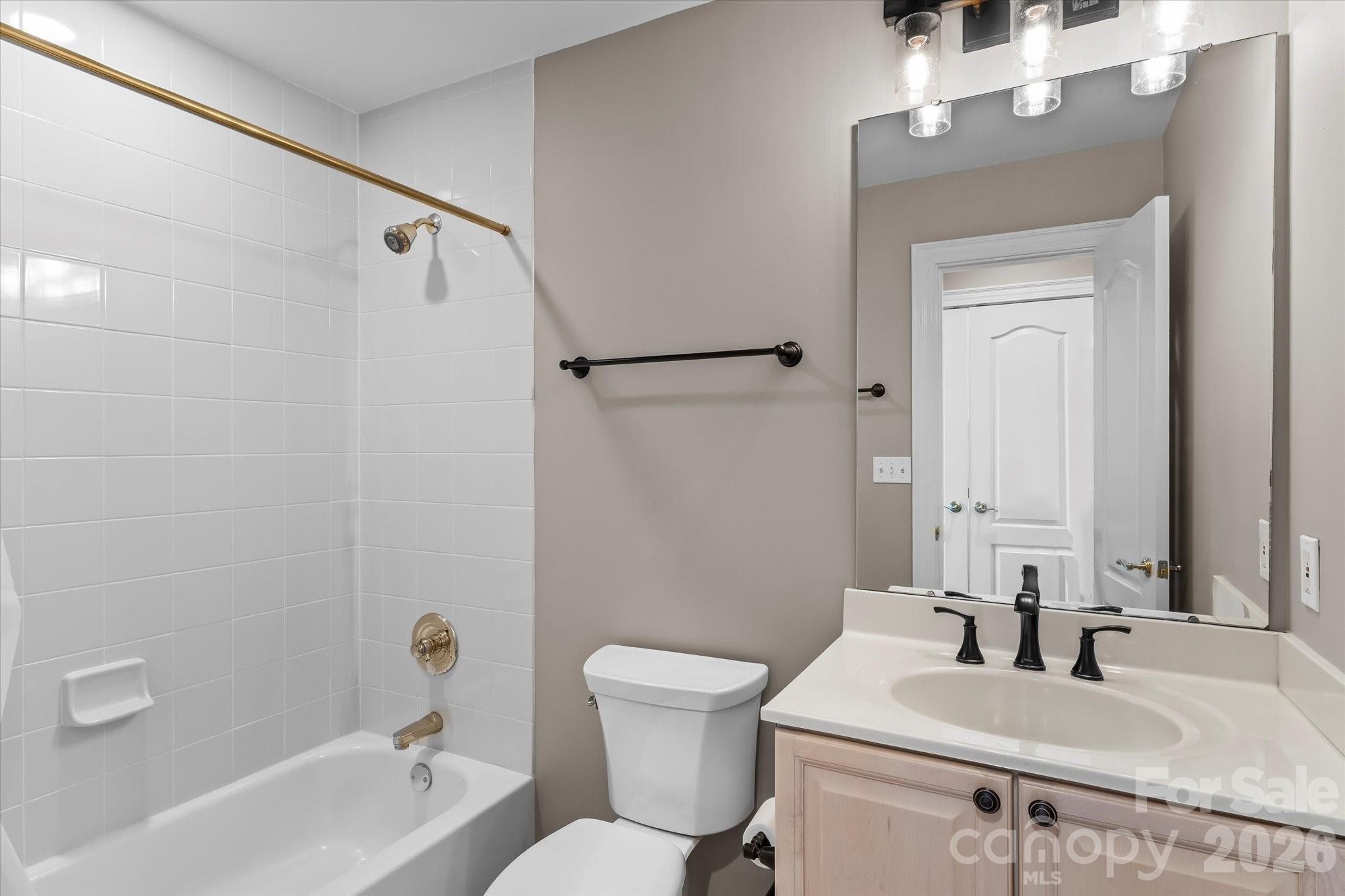 Photo 19 of 315 Arlington Avenue906, Charlotte, NC