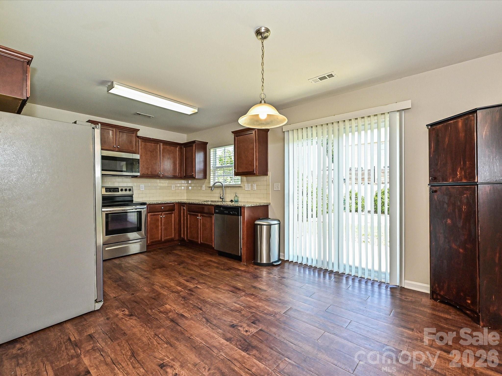 Photo 7 of 6709 Broad Valley Court, Charlotte, NC