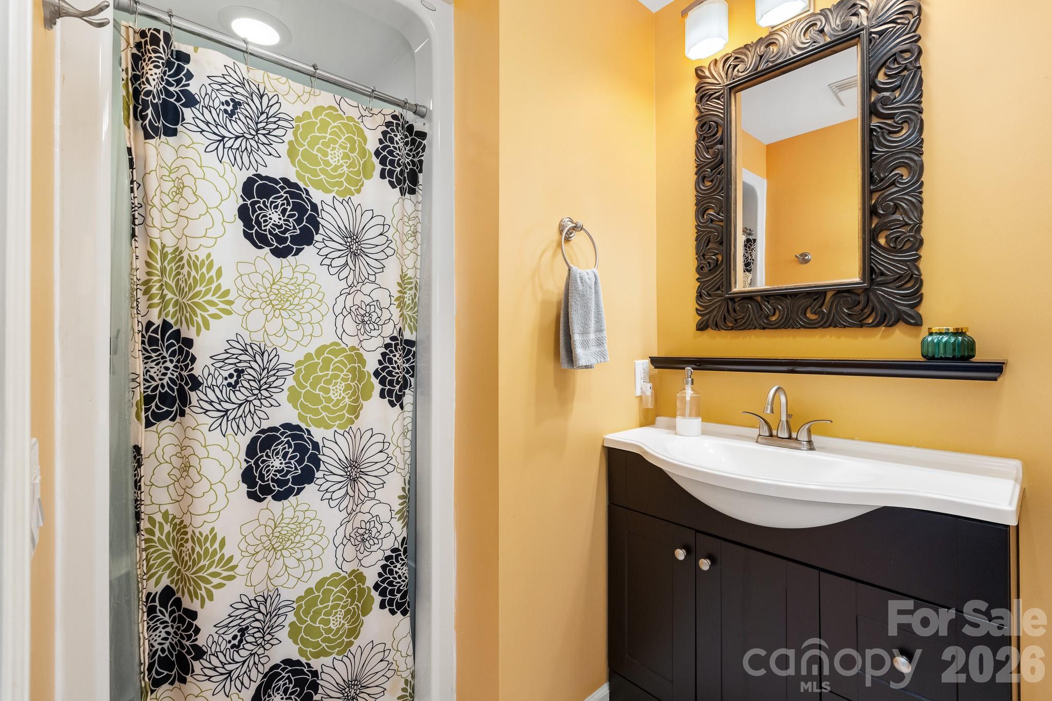 Photo 32 of 8700 Lorraine Drive, Charlotte, NC