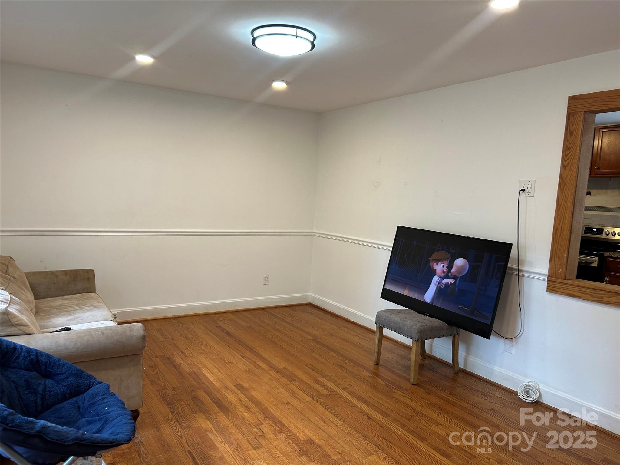 Photo 8 of 6708 Lynmont Drive, Charlotte, NC