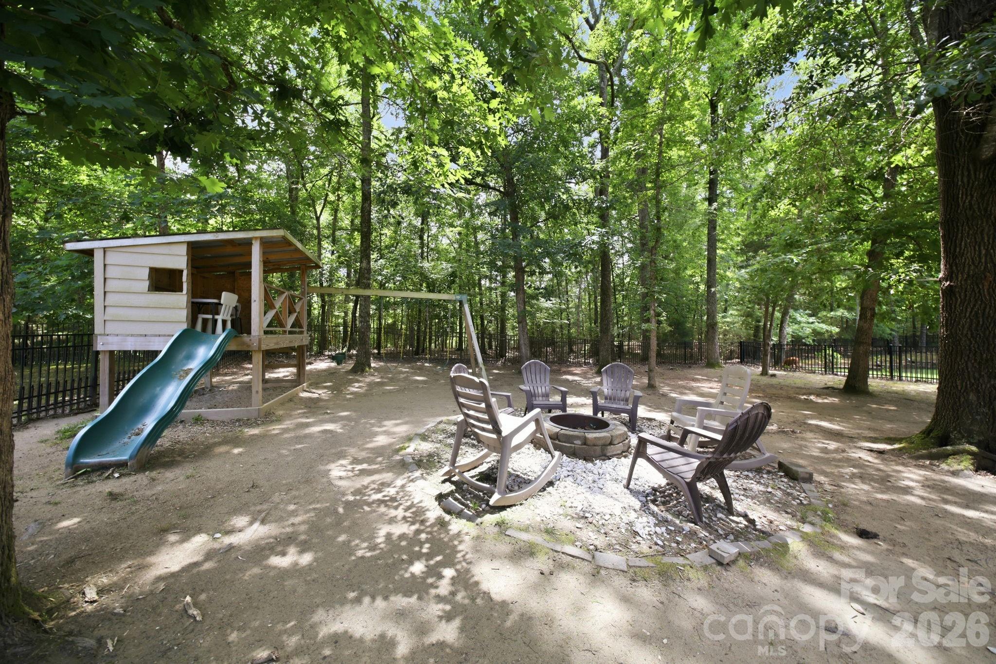 Photo 36 of 8636 Sagekirk Court, Charlotte, NC