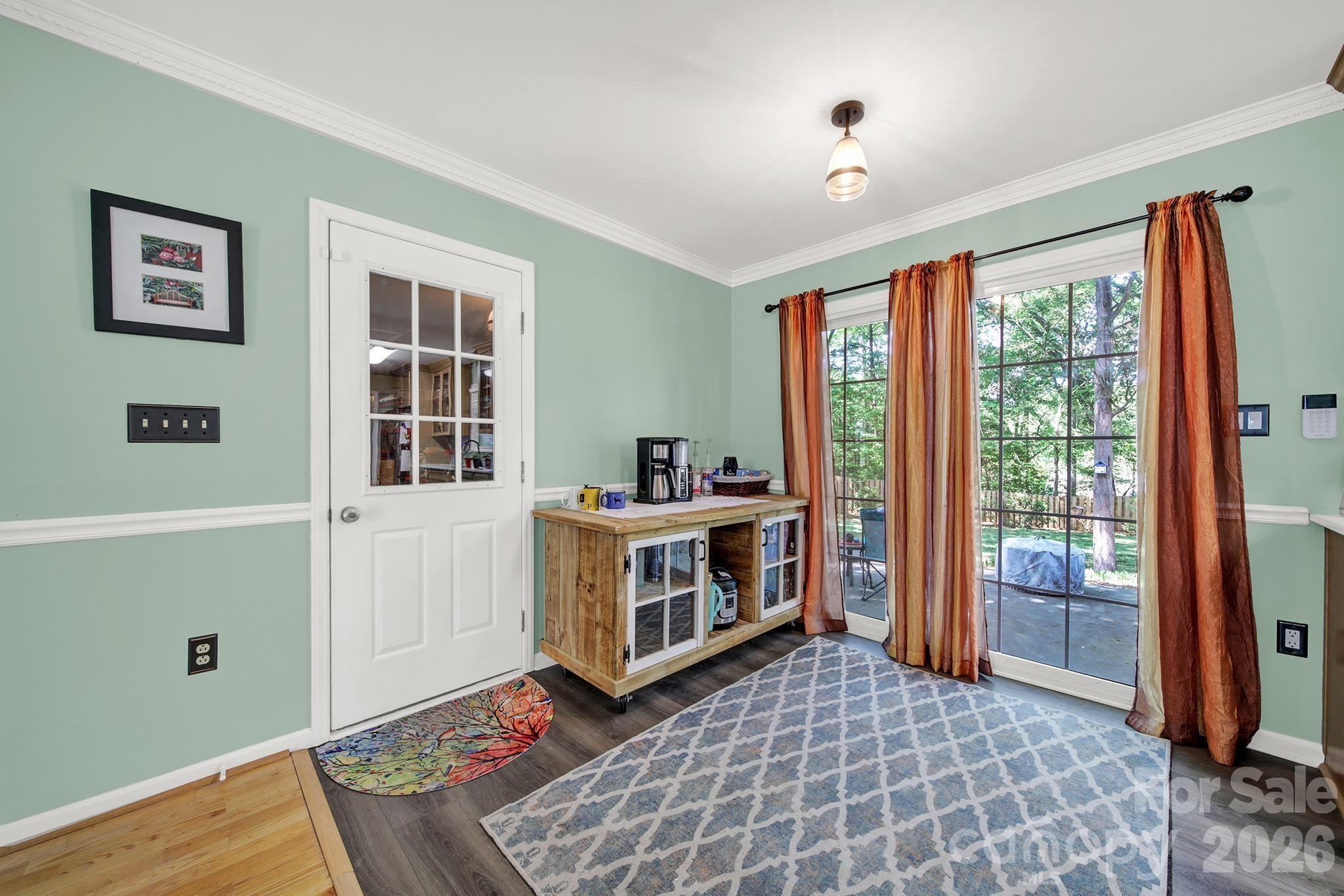 Photo 6 of 8802 Kirchenbaum Drive, Charlotte, NC