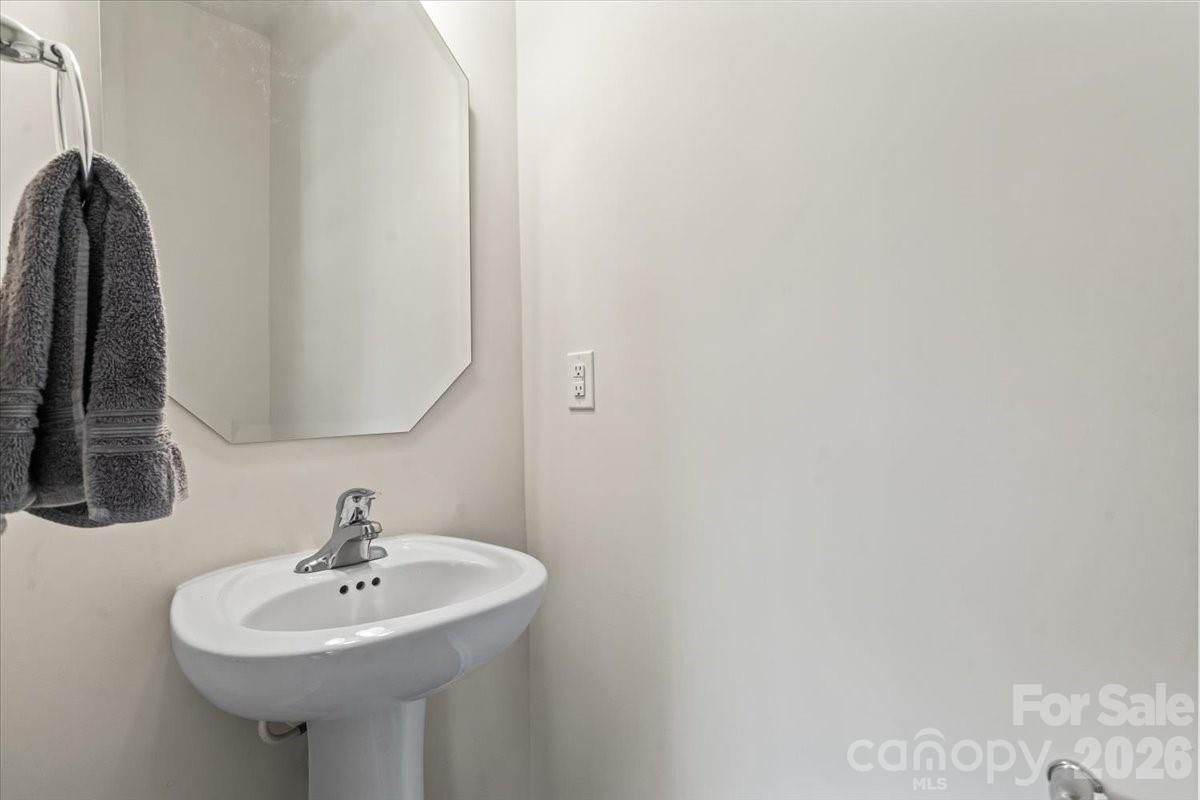 Photo 10 of 4529 Iron Oak Lane, Charlotte, NC