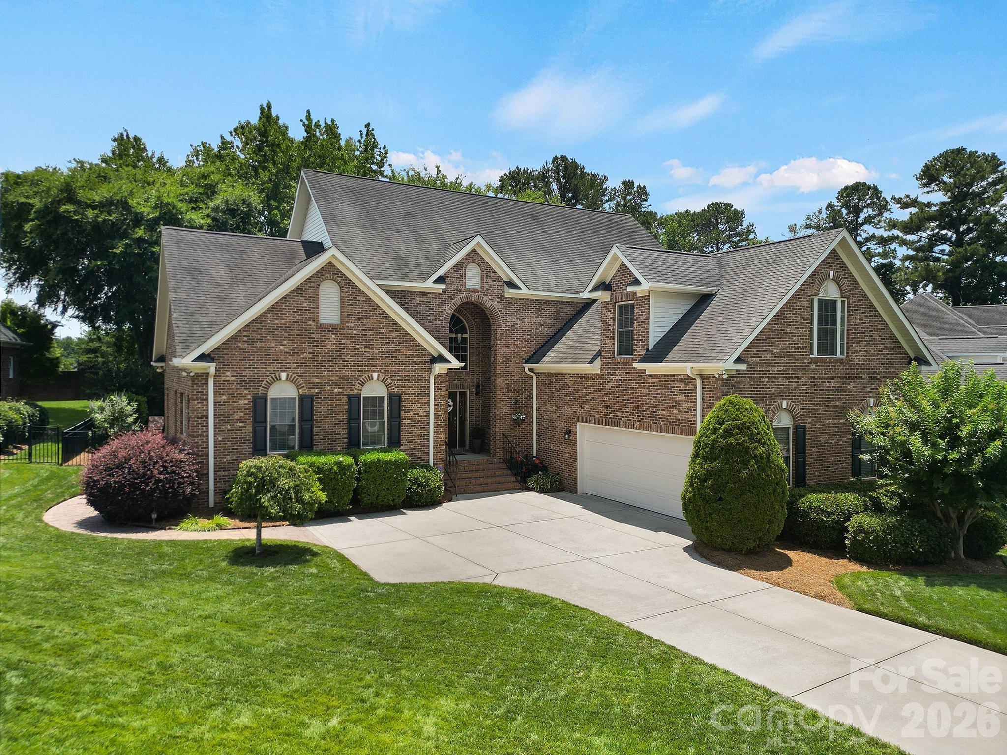 Home for sale at 263 Hemingway Lane, Fort Mill, SC — photo 1 of 46